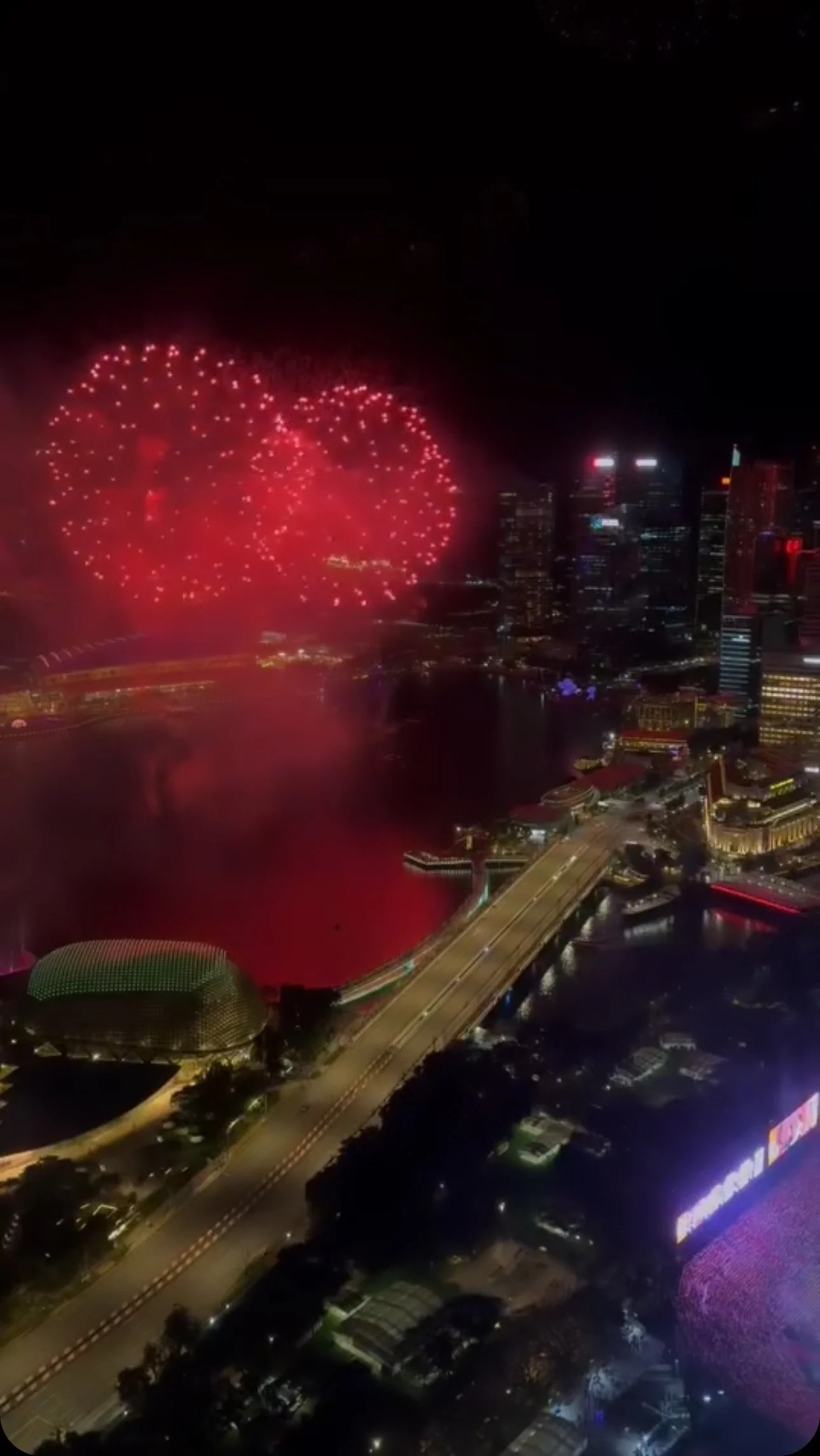 SKAI | Highest Rooftop Grill Restaurant with Spectacular Views of Singapore