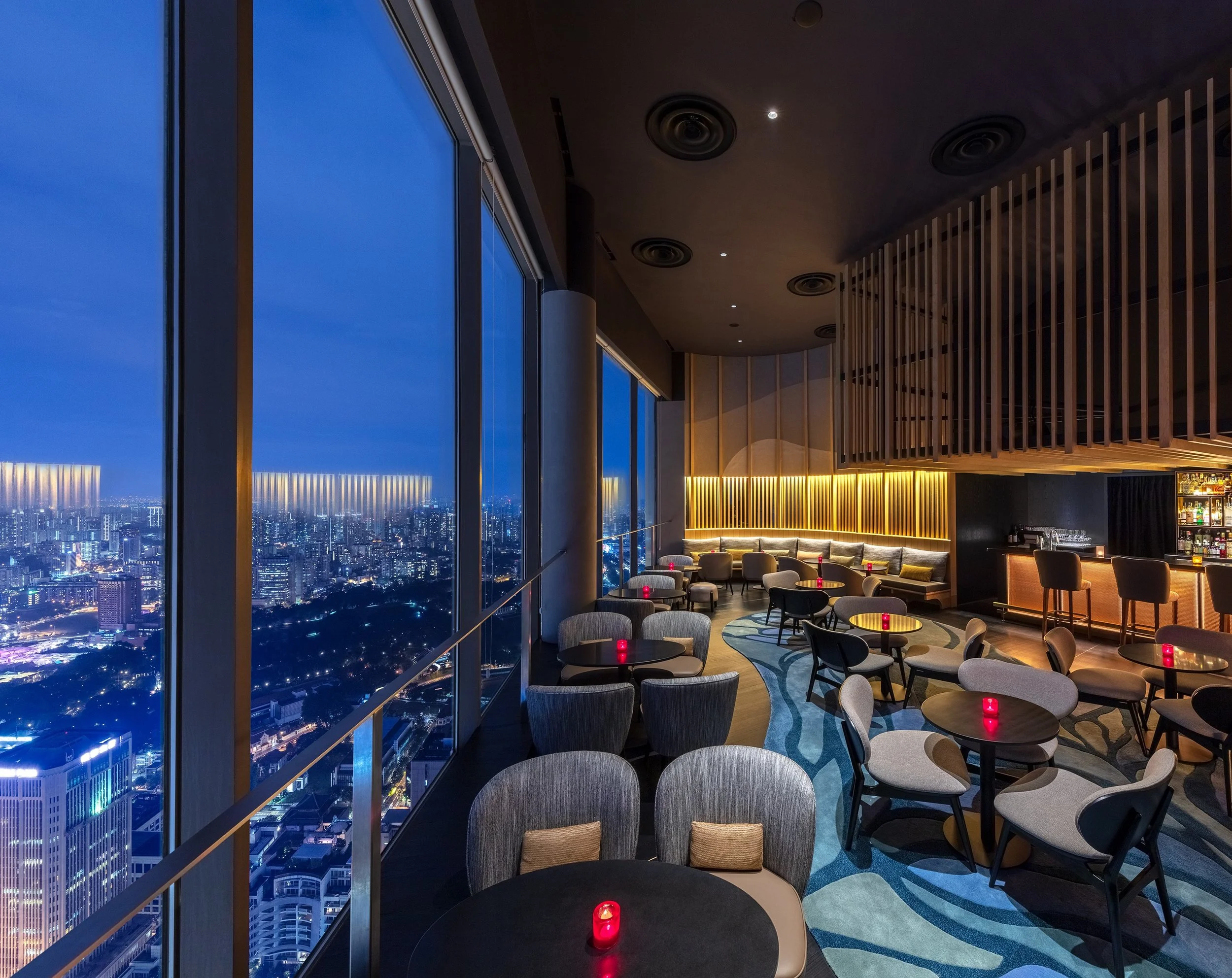 SKAI | Restaurant with Views of the Singapore Skyline