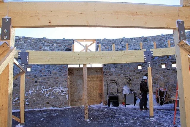 0414 Bell Barn Restoration 6191 Dan Loran 28 Jan 2010 — The Historic ...