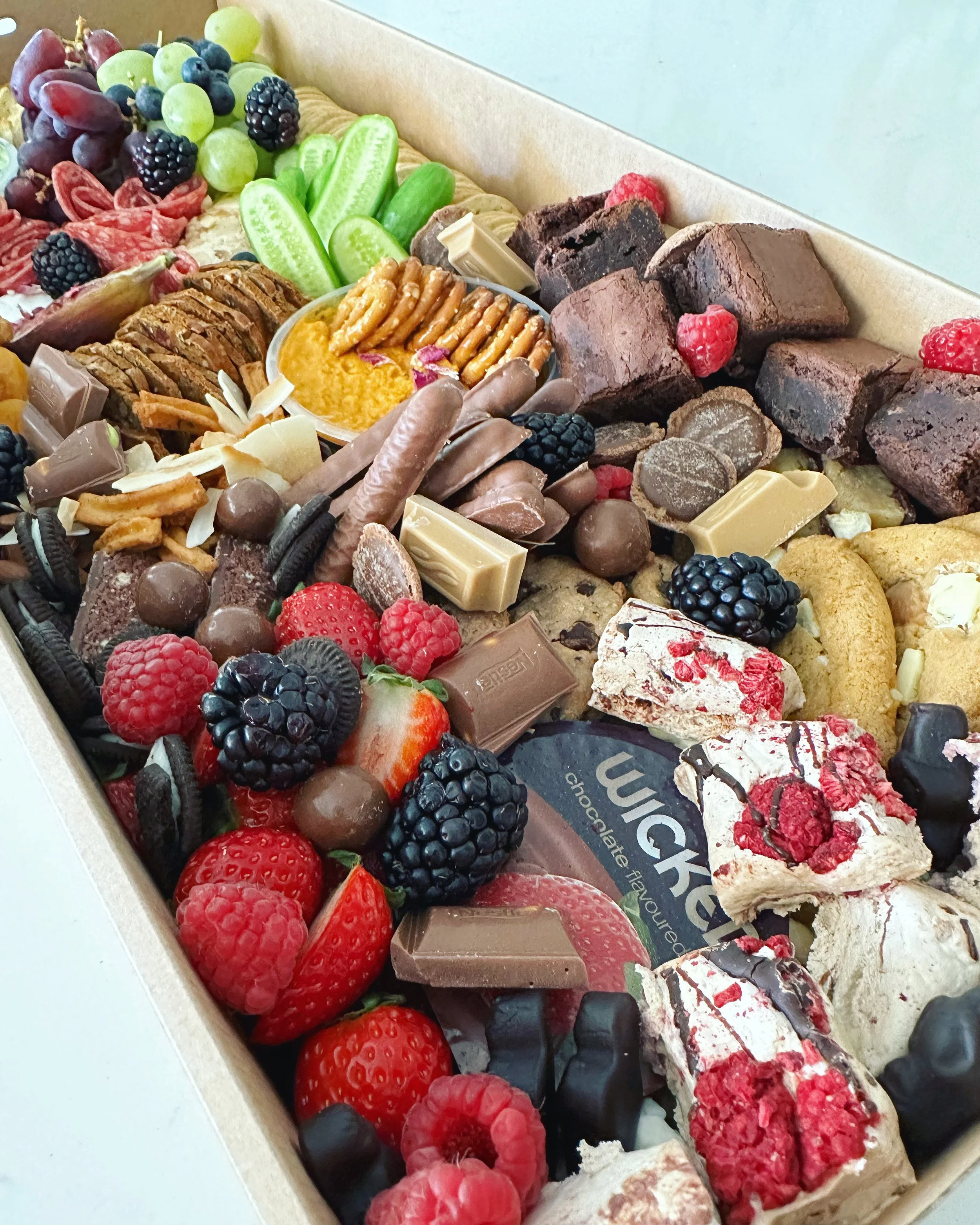 Mixed Box — Prim & Platter