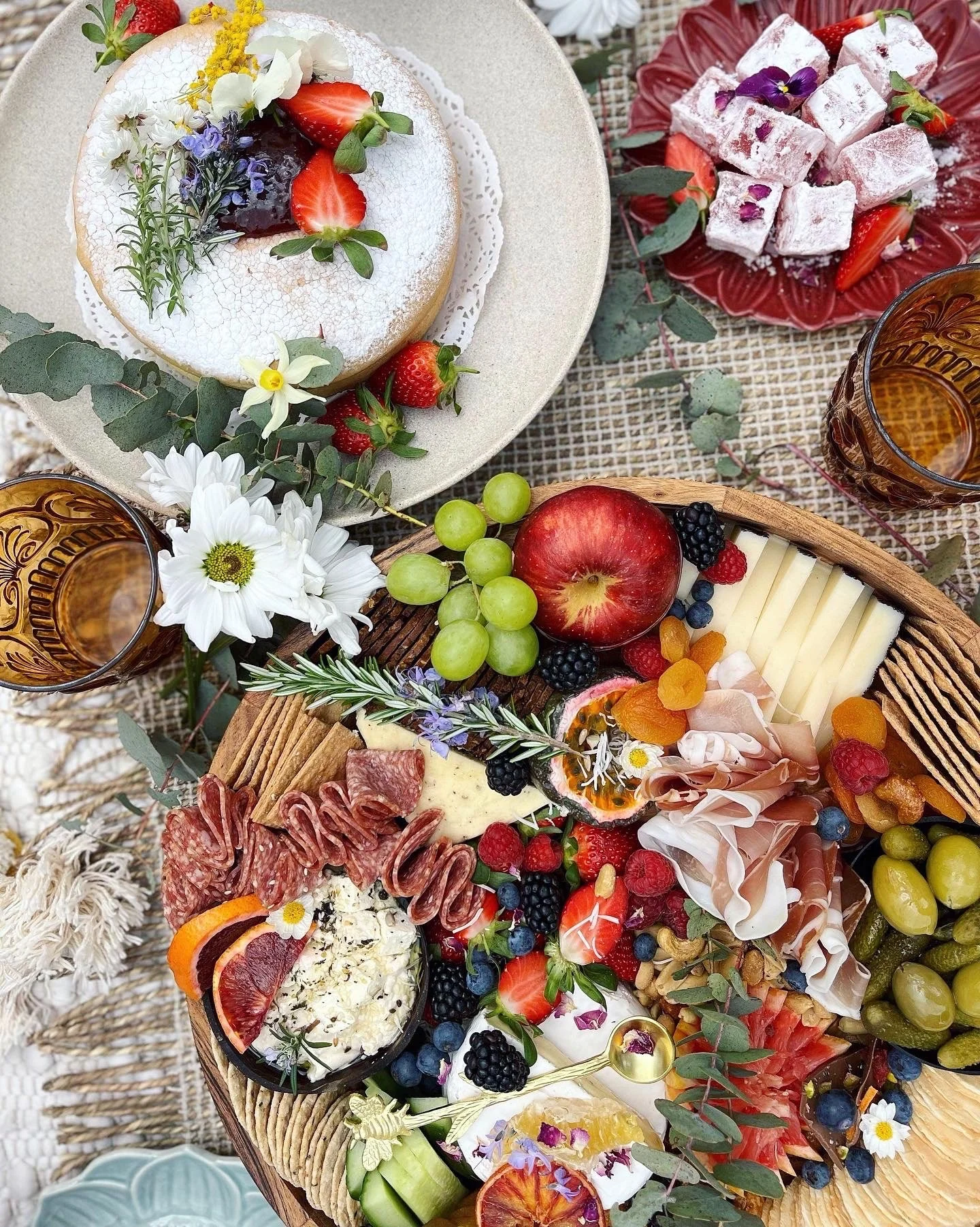 Picnic Set Ups — Prim & Platter