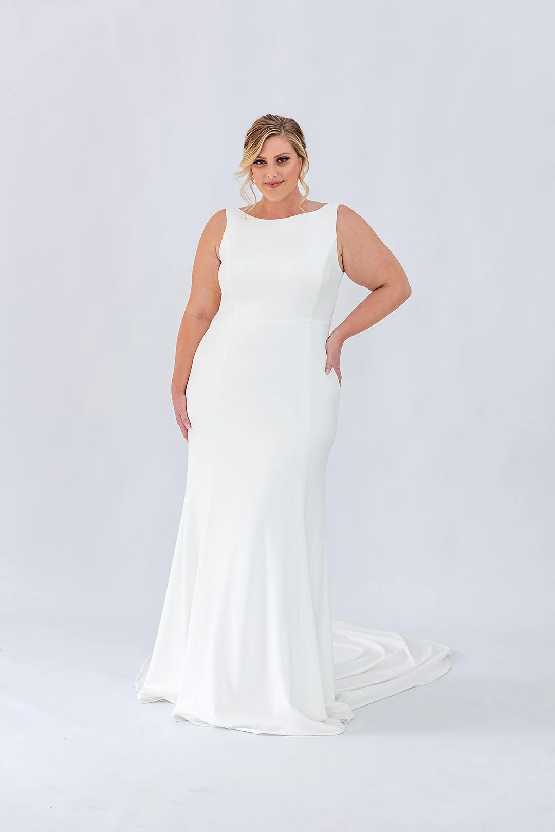 Erin Clare Bridal | Paris Tulle Overskirt | Curve Bridal Australia ...