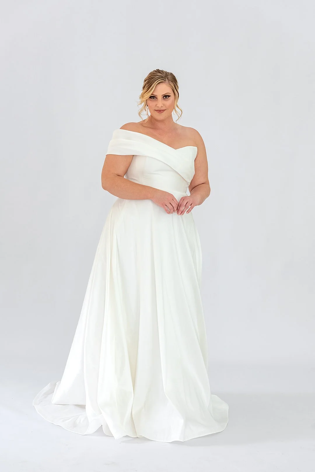 Erin Clare Bridal | Milan One Shoulder Gown | Curve Bridal Australia ...