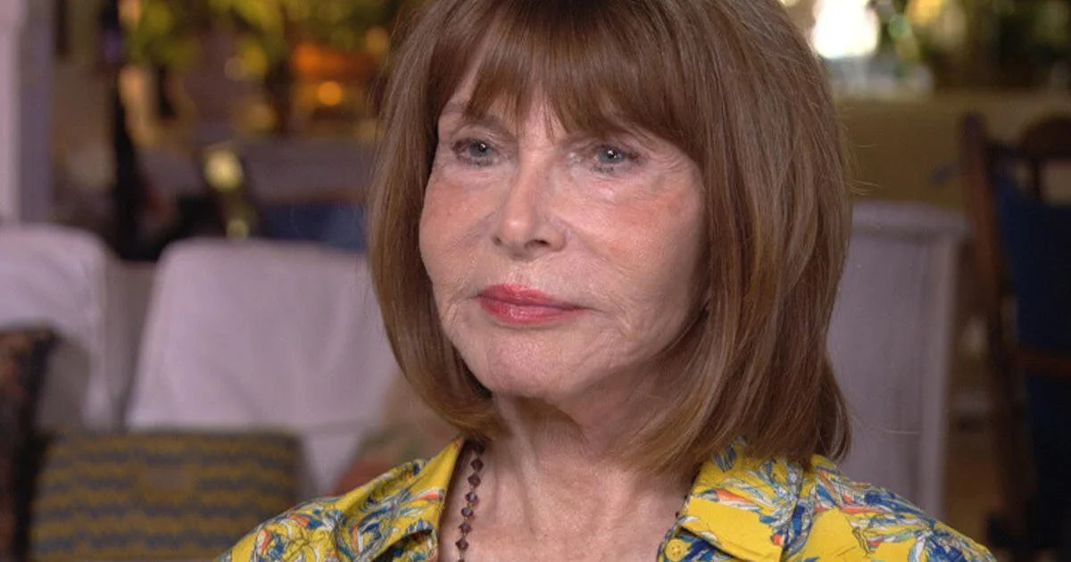 Hollywood legend Lee Grant talks being blacklisted, 'Valley of the ...