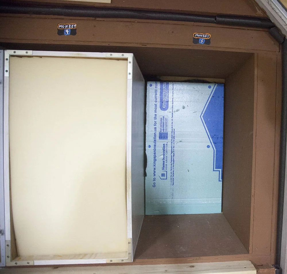 Installing a Hive in the Bee House — My Slovenian Hive