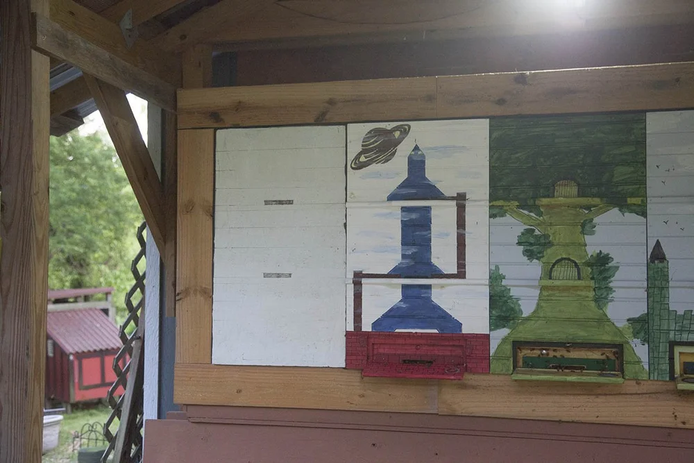 Installing a Hive in the Bee House — My Slovenian Hive