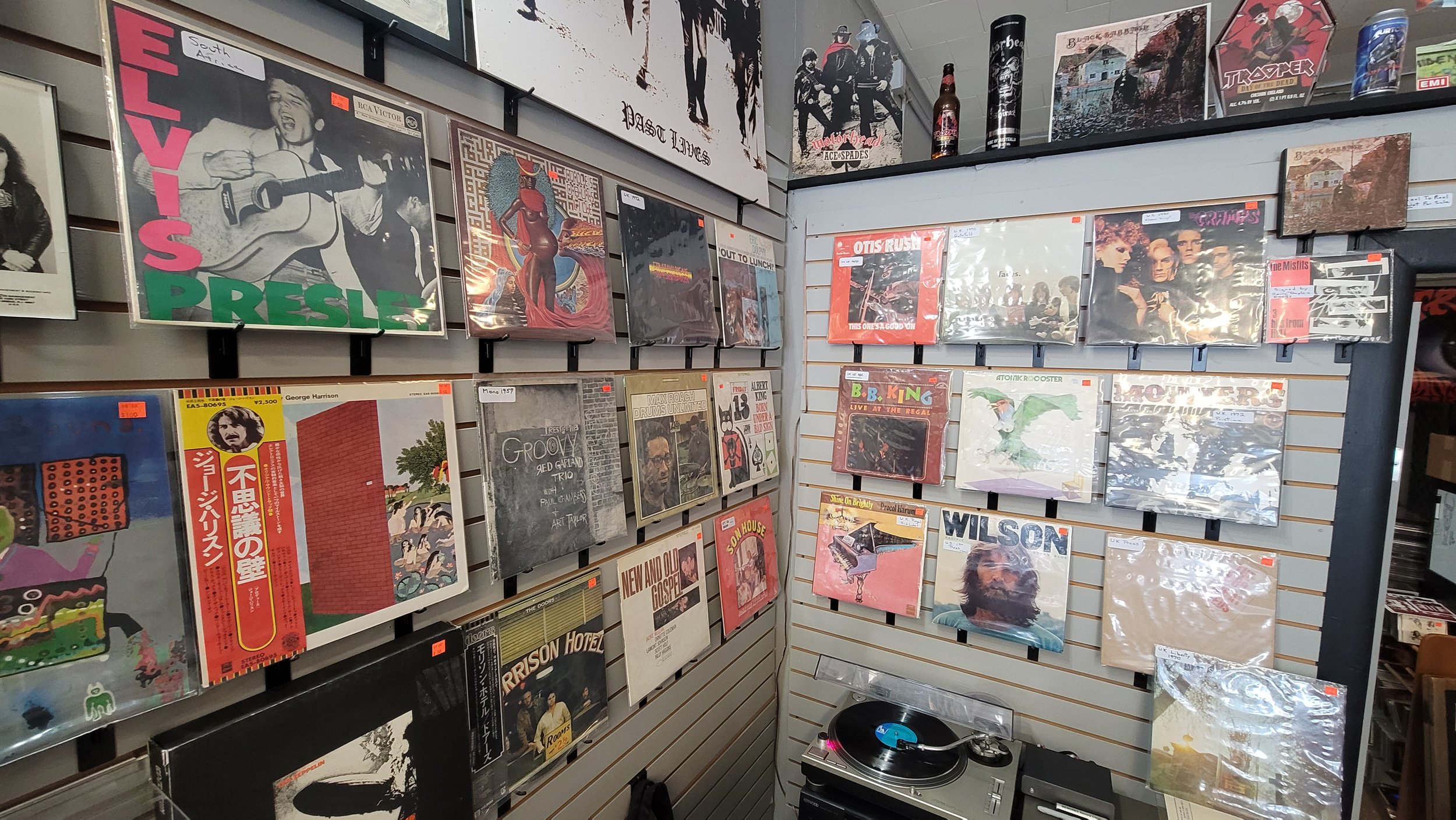 Vinyl Addiction Records