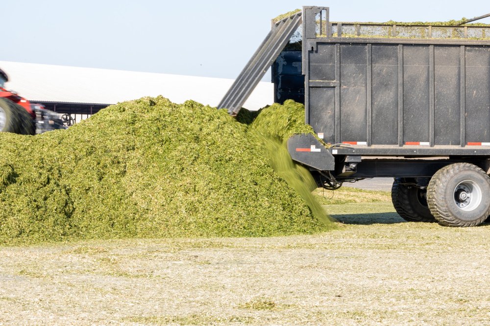Kirby | Silage Trailer — Kirby Manufacturing