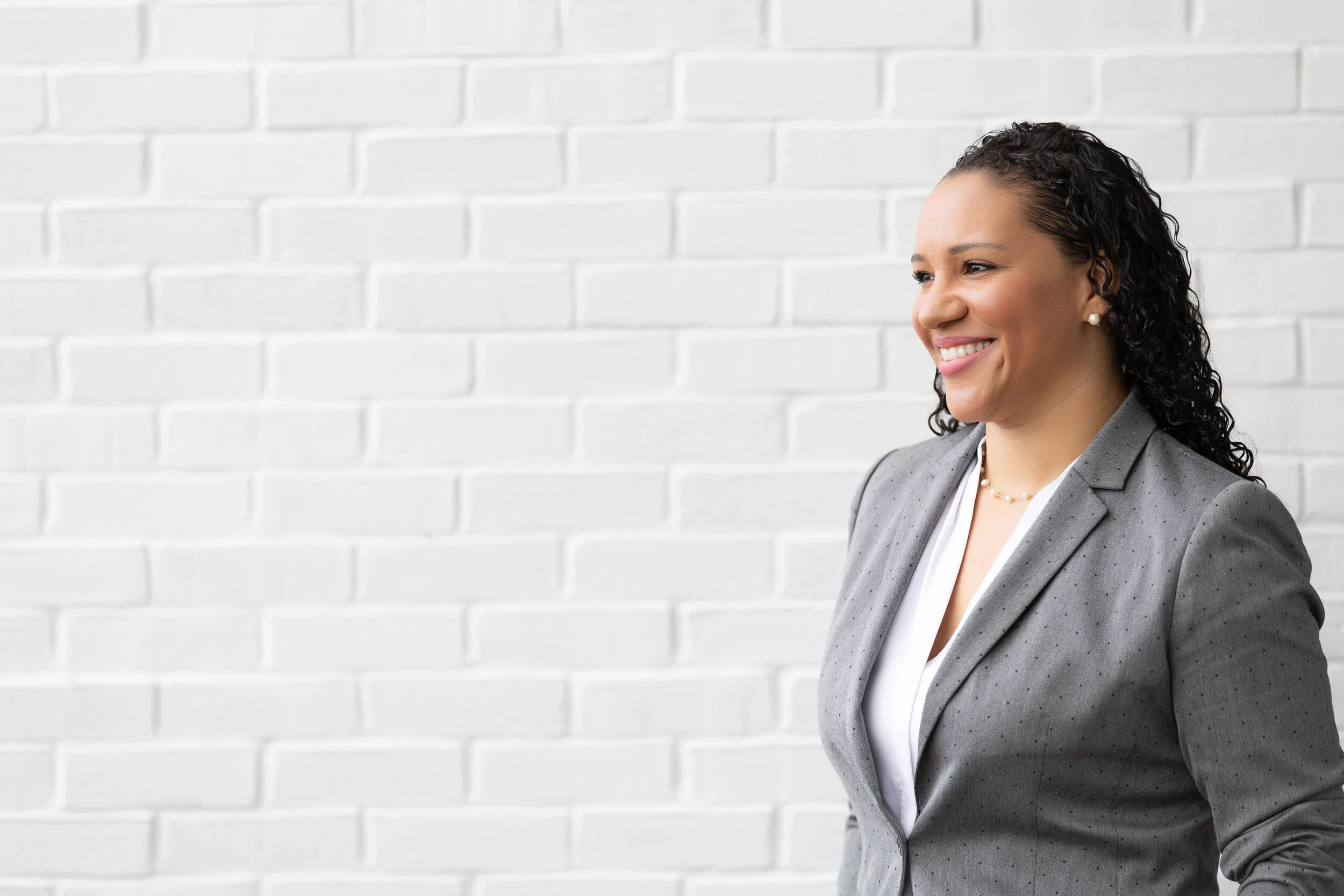 Dr. Andrea Thomas