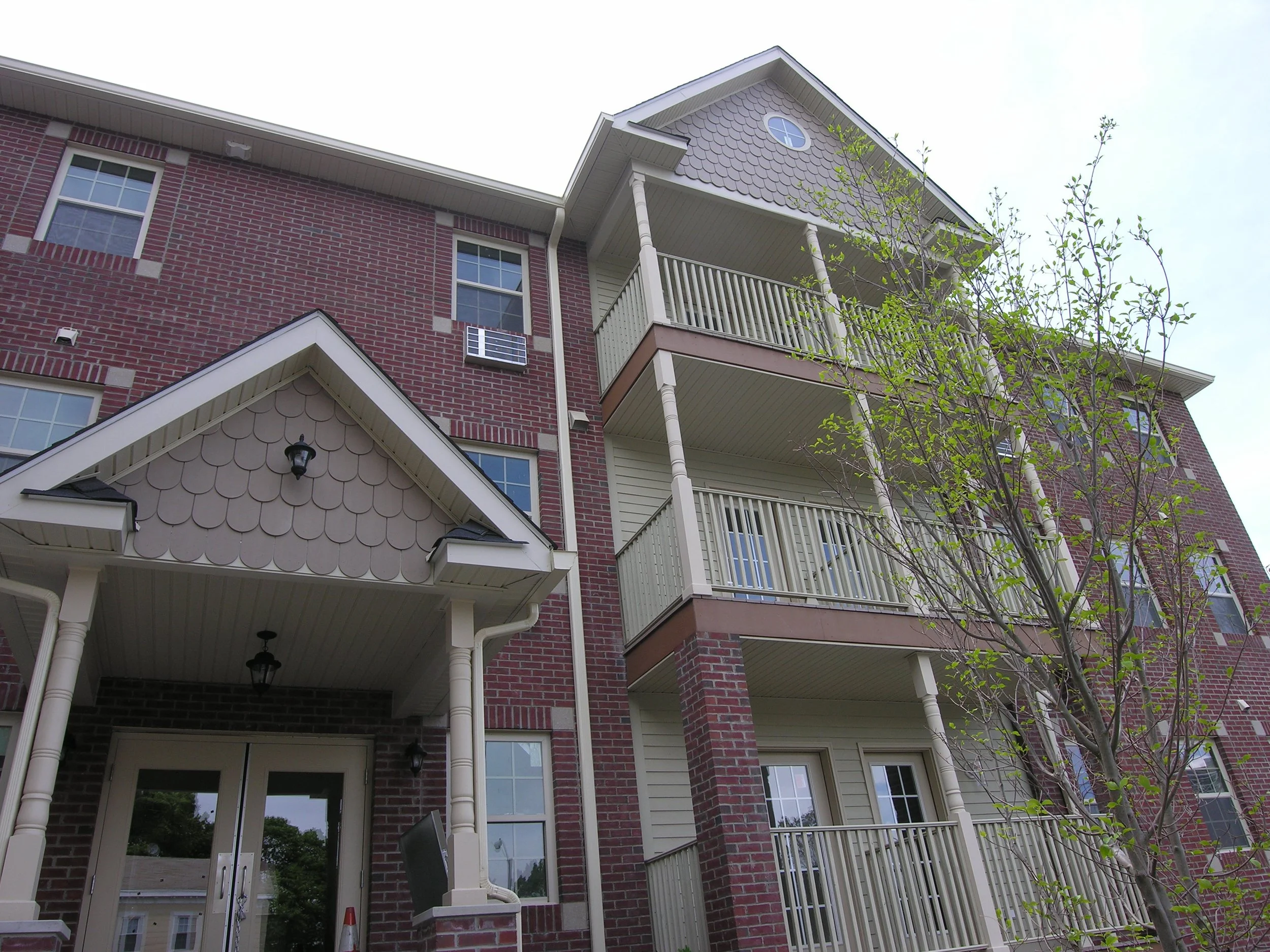 Emergency and Affordable Housing — Hudson River Housing Inc.