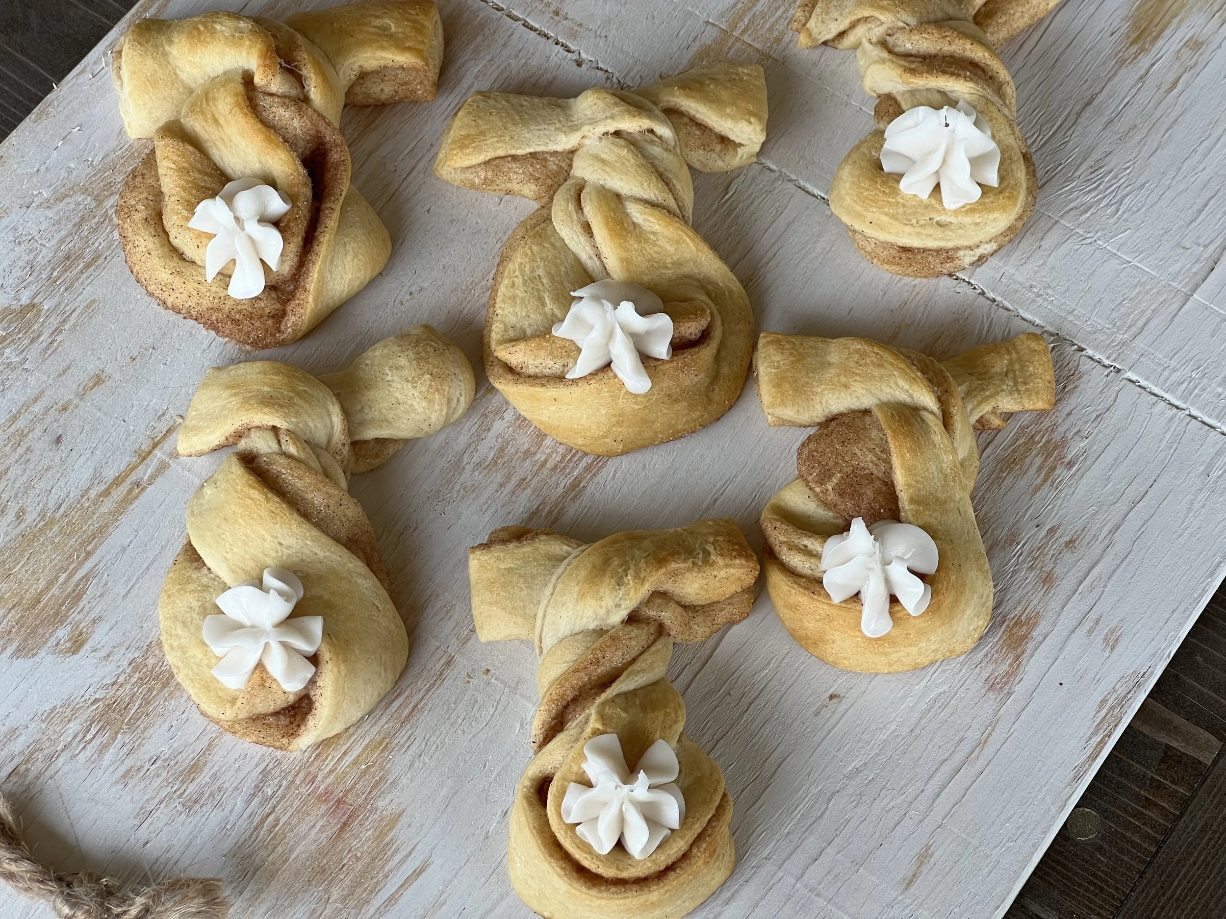 Simple Cinnamon Bunnies — Miss Annie's Home + Kitchen
