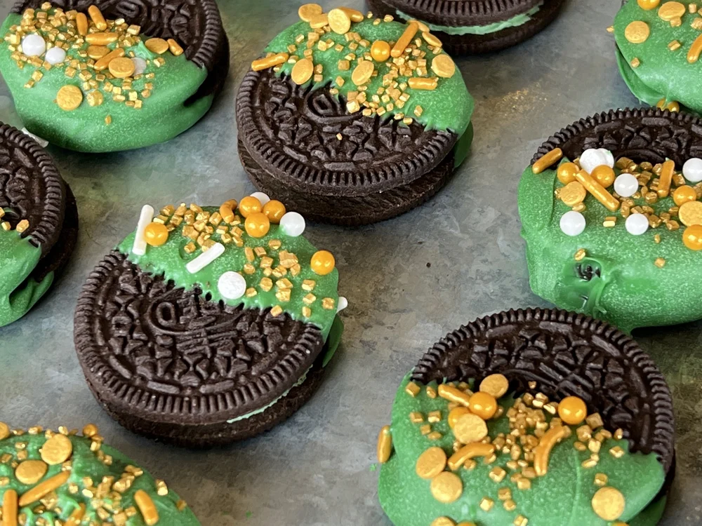 Easy St. Patrick’s Day Oreos — Miss Annie's Home + Kitchen