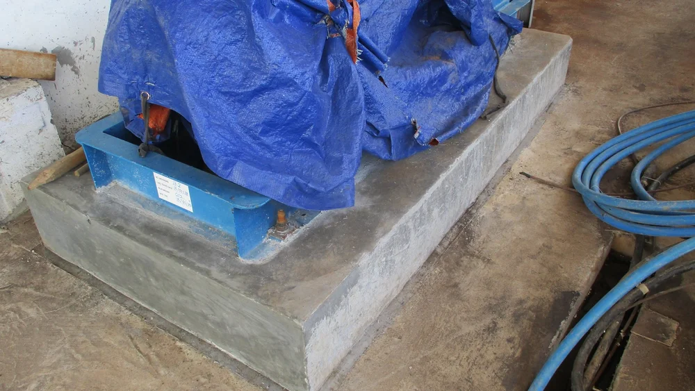 Pondasi Pompa PT AKR Corporindo — Ruby Konstruksi