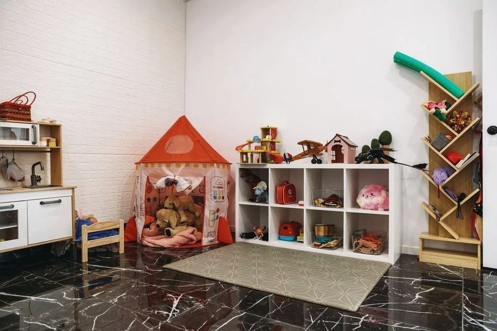 Humanistic Play Therapy — HP