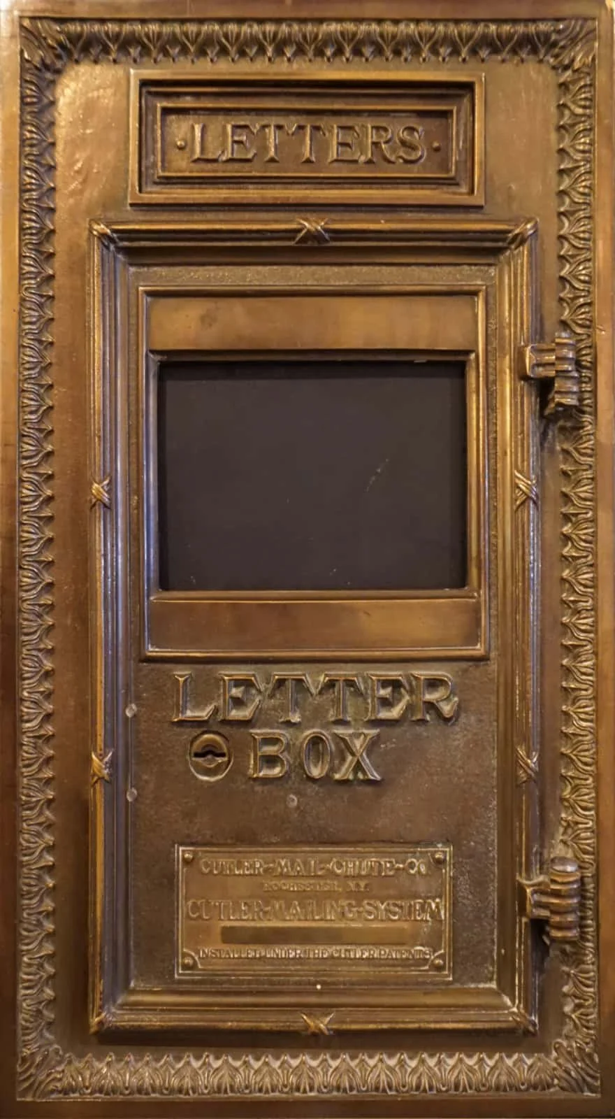 Cutler Golden Letter Box Mini Fridge Wrap