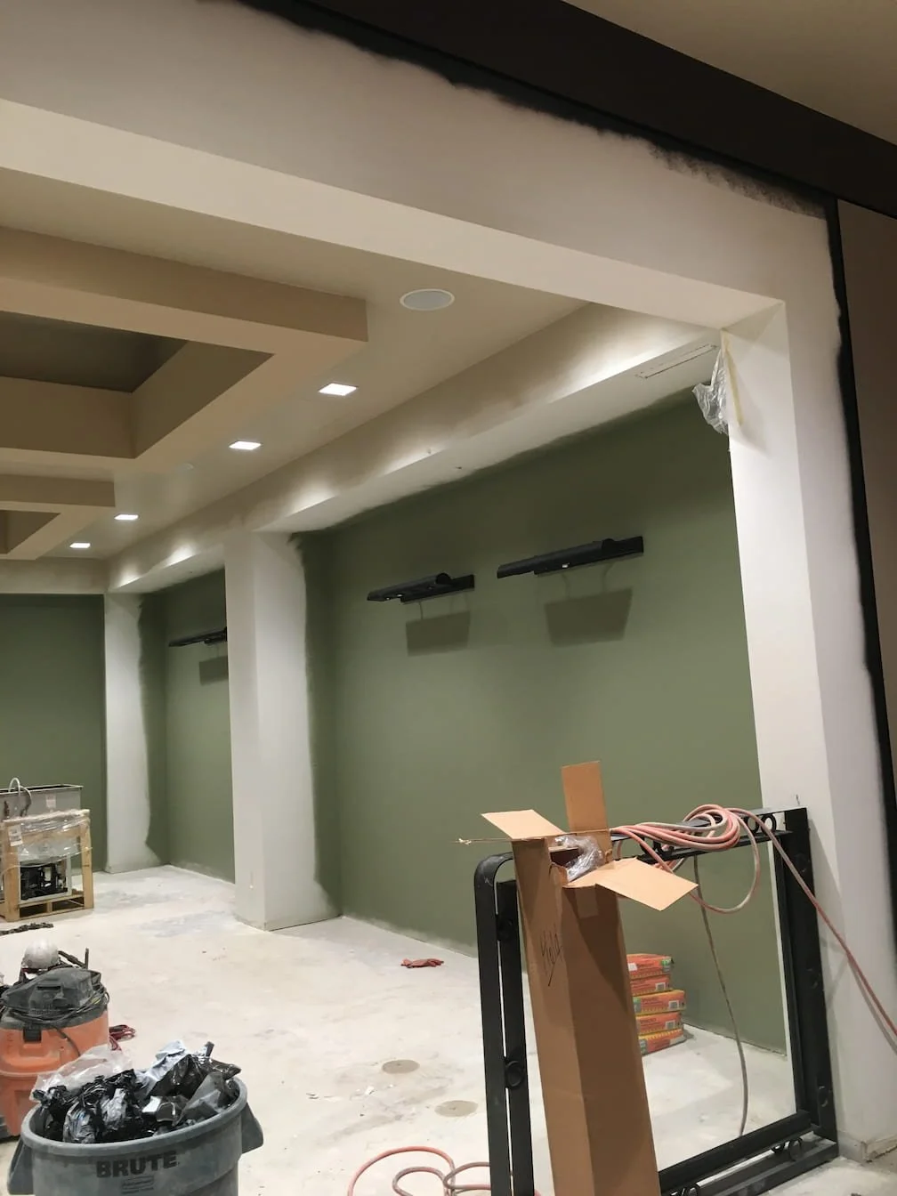 Wrapping drywall to make look like big wooden beams