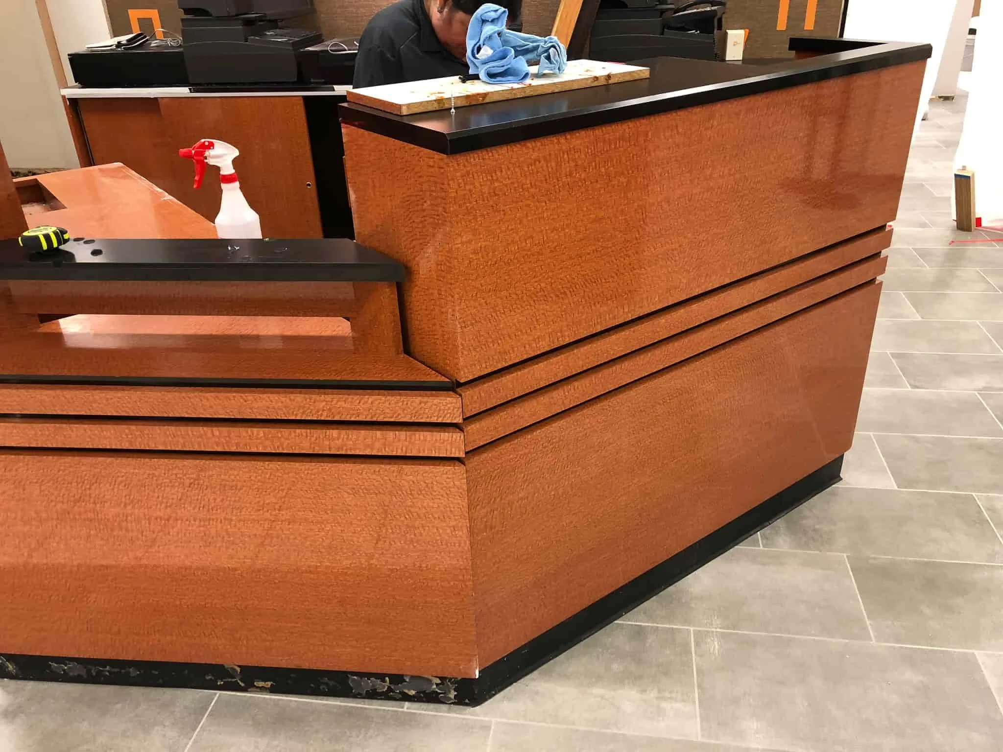 Transform Your Reception Desk with 3M Di-Noc Architectural Film