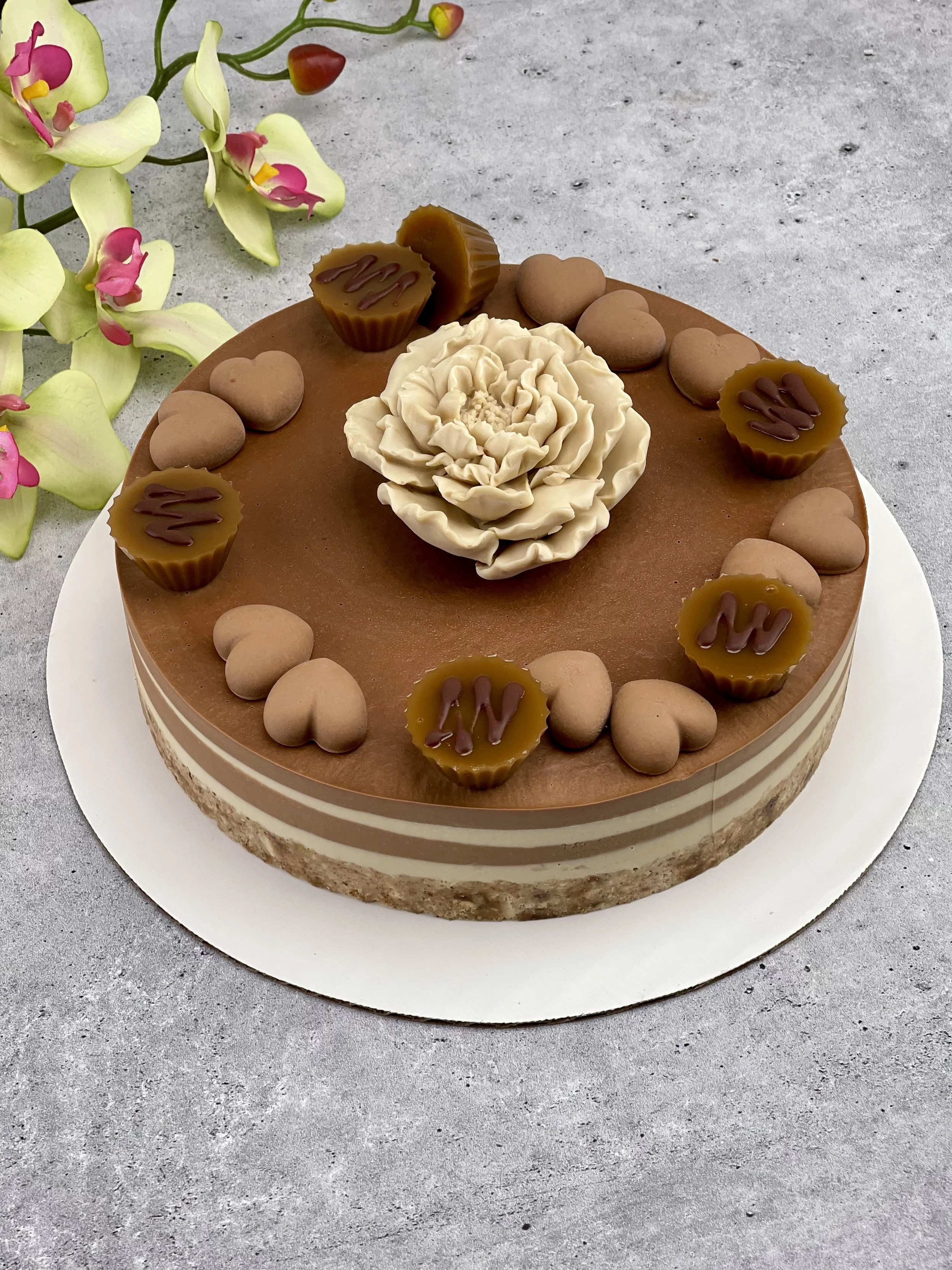 Organic Plant based Cakes Beachwood, OH - Nature's Kiss Cake