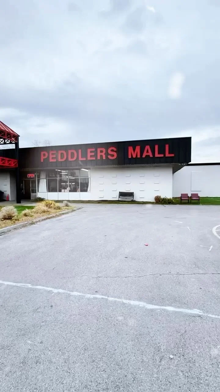 Shop, sell, & style at Peddlers Mall