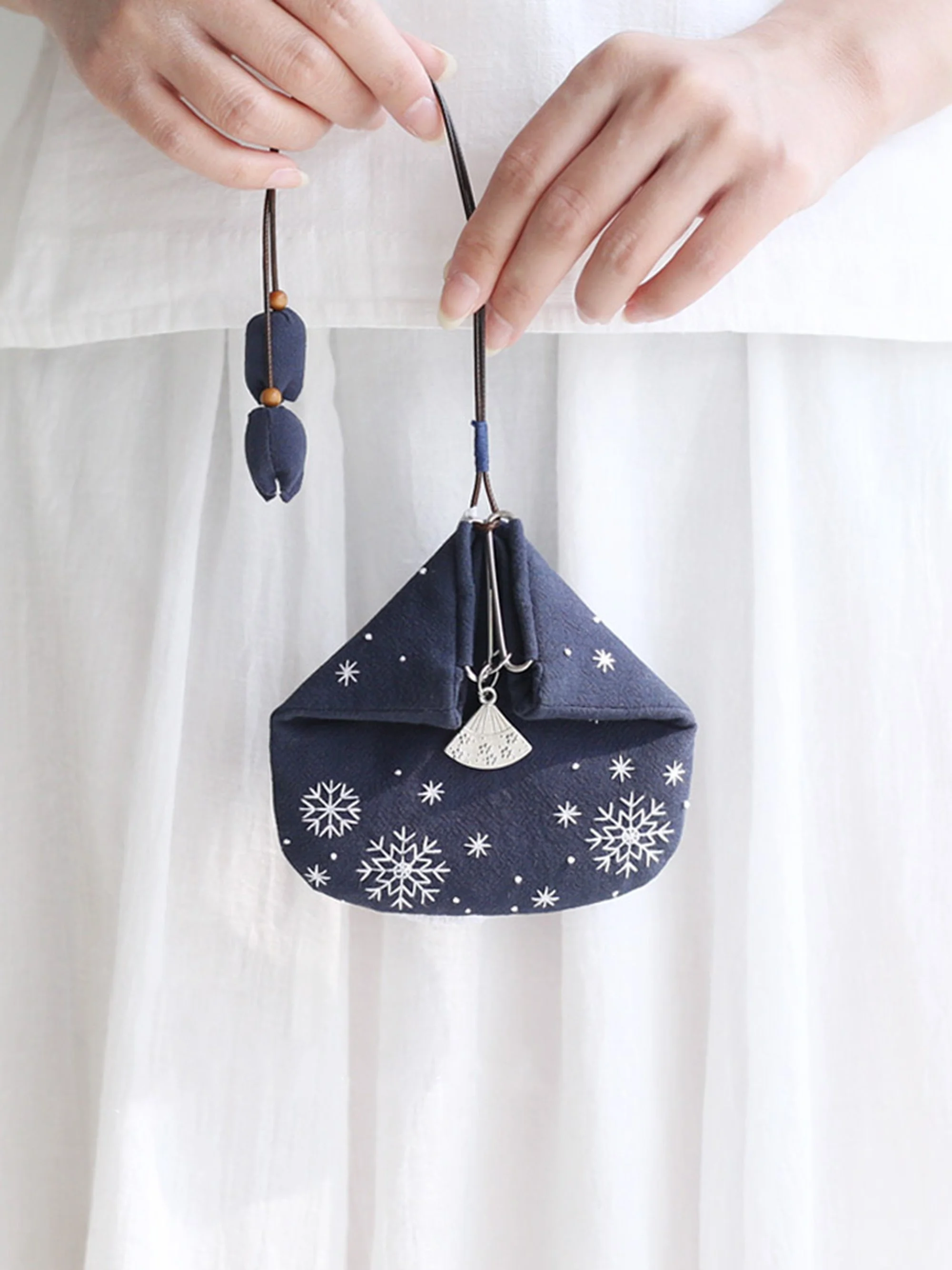 Sashiko frame purse diy kit — Mont Bleu