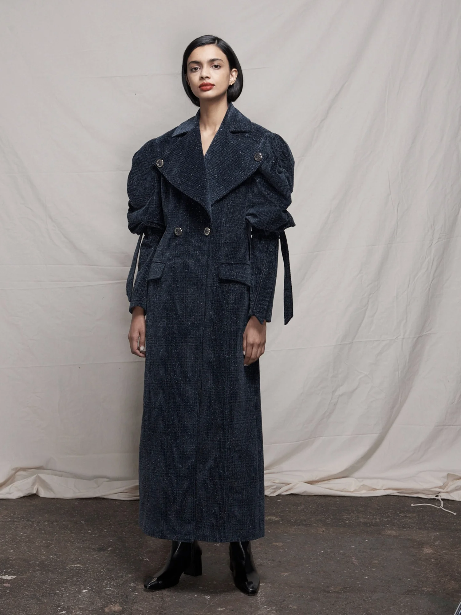 CLAUDIA LI OFFICIAL WEBSITE