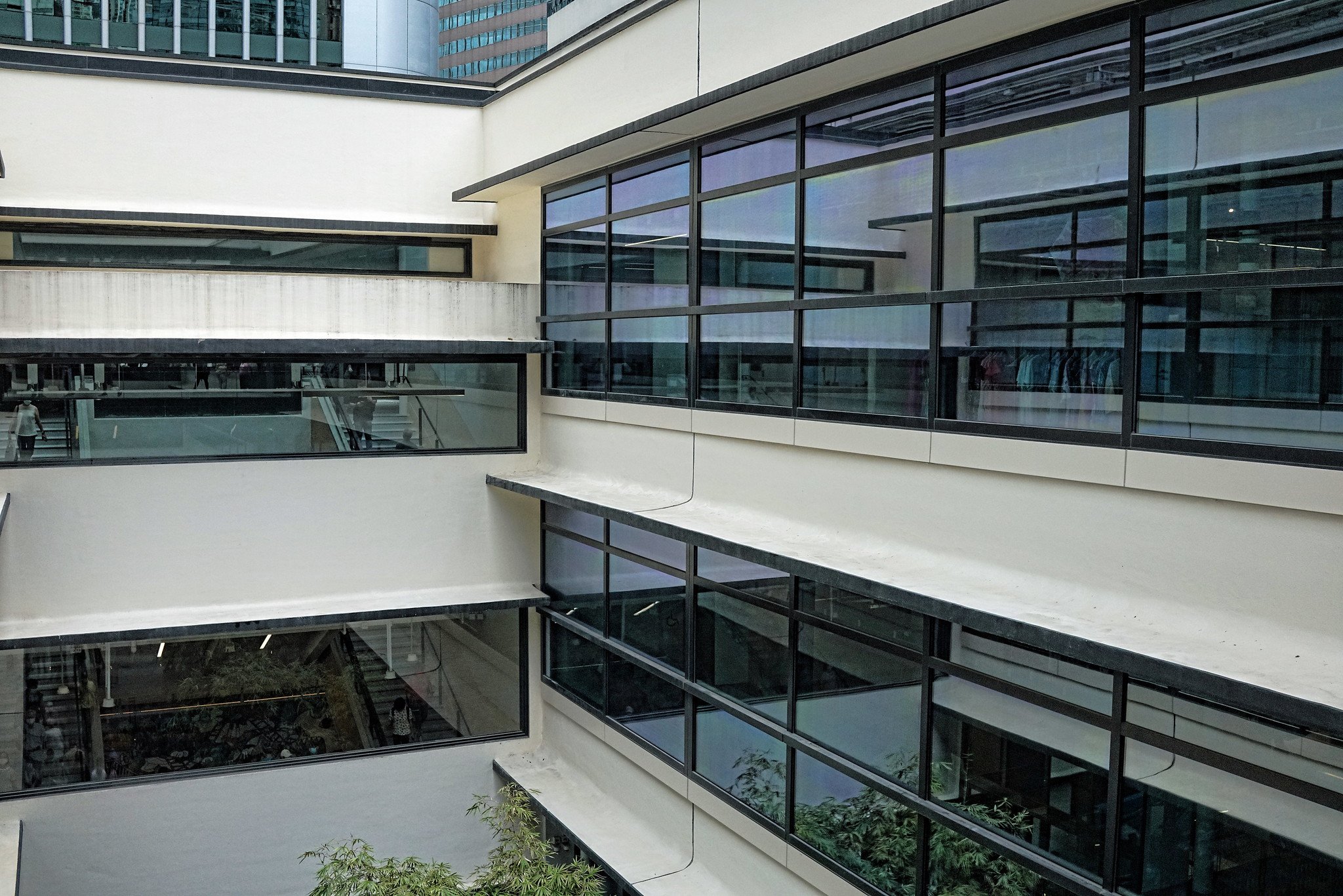 Old Town Central Hong Kong - Group Tours on the cheap — J3 Private ...
