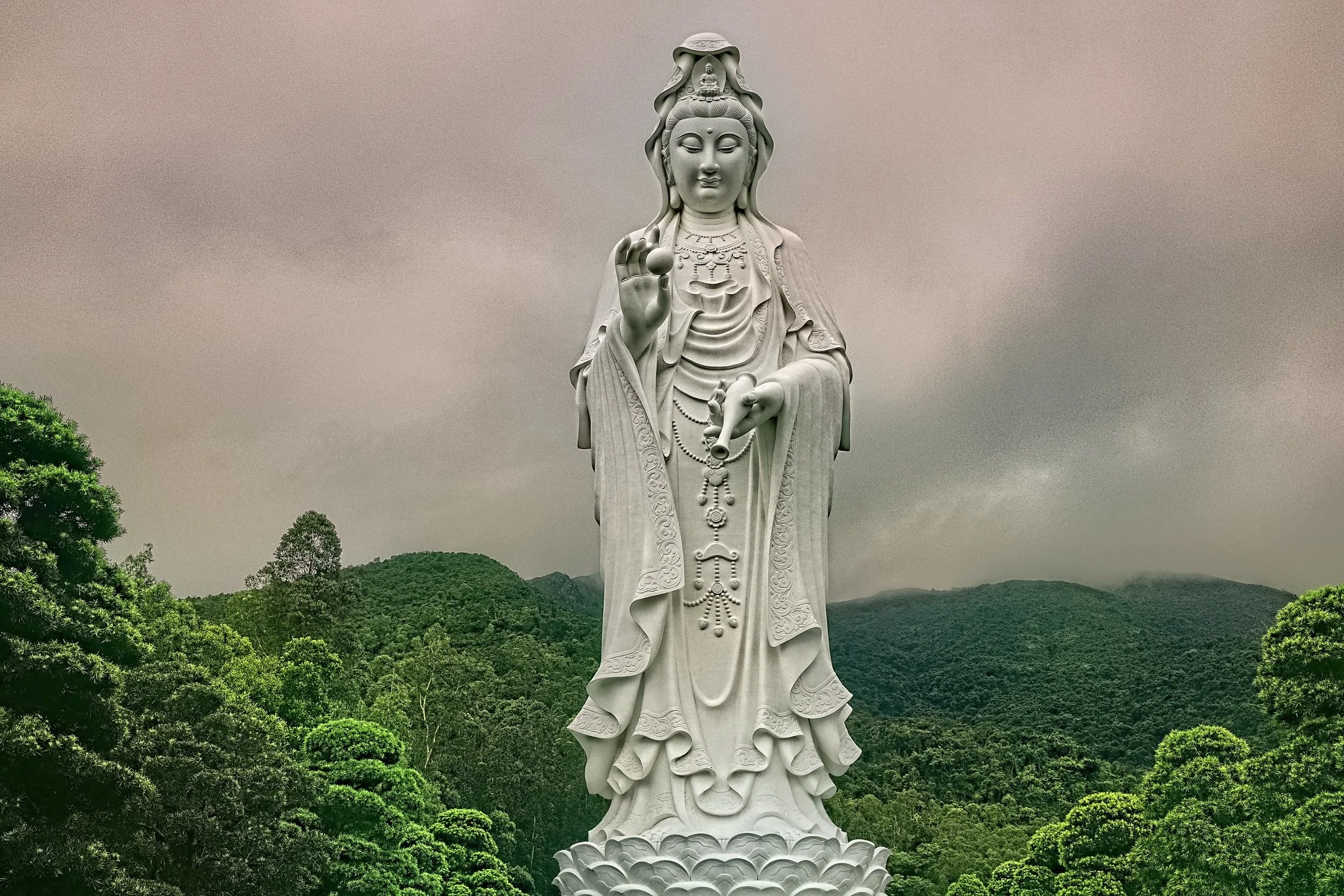 Insider tip - Visit The Tsz Shan Monastery in Hong Kong — J3 Private ...
