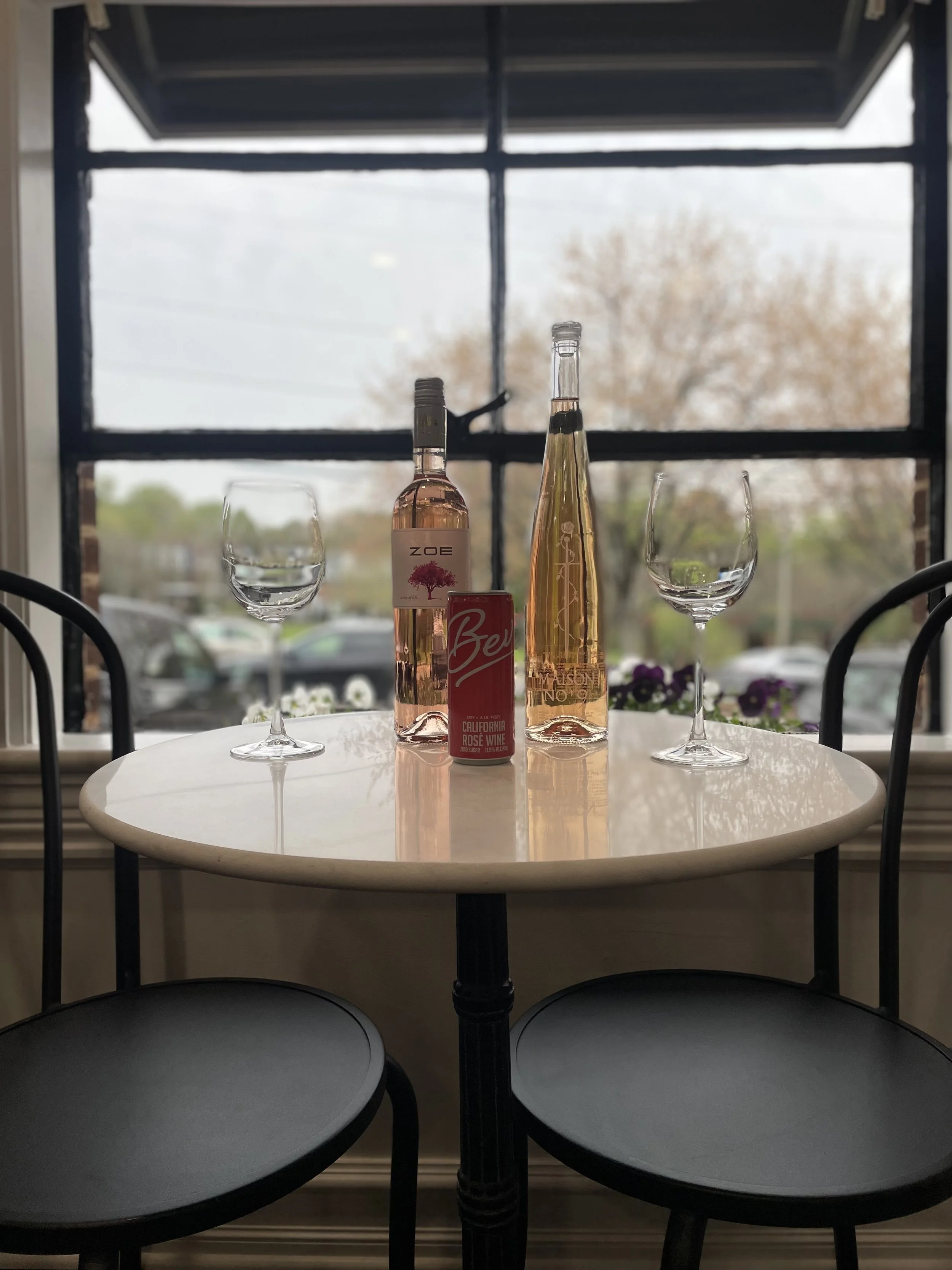 The Market — Table & Board