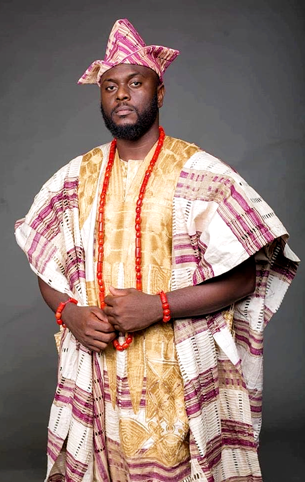 Threads of Pride: Inside the Elegance of Yoruba Traditional Attire — NKENNE