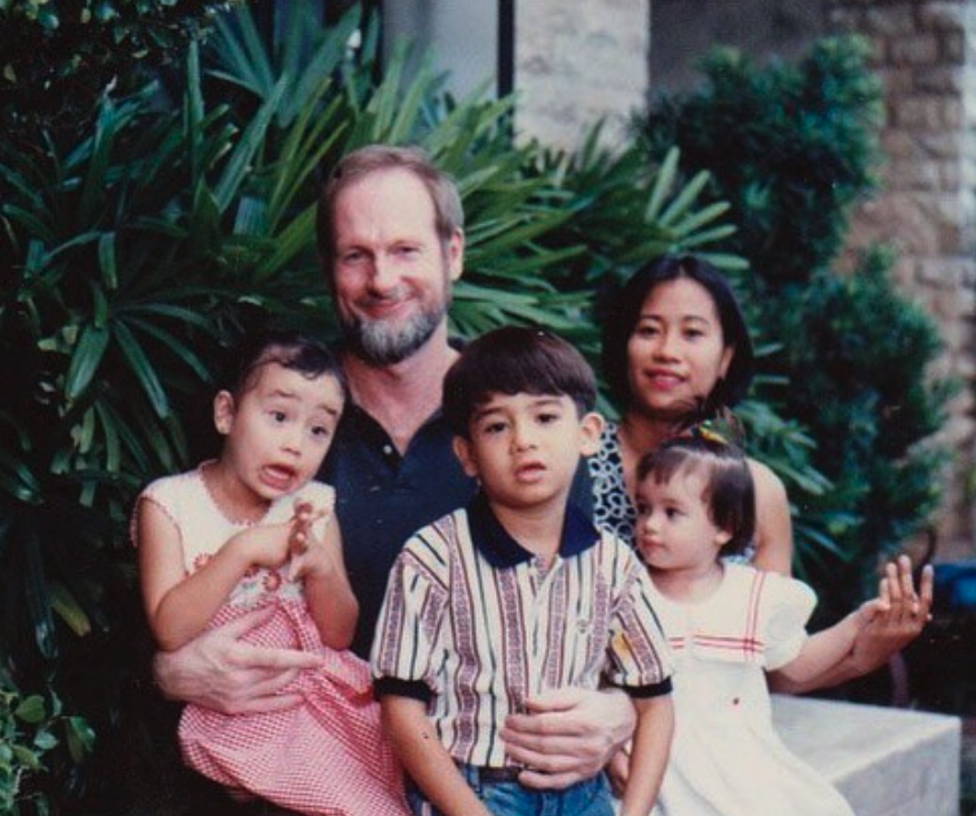 10 Things to Know about Kelsey Merritt - First Filipina Victoria's ...