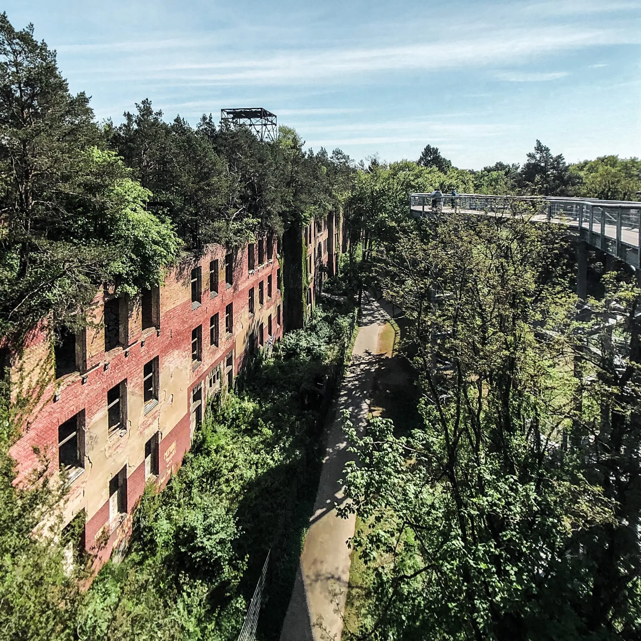 Photos of the Beelitz Heilstätten, the abandoned hospital near Berlin