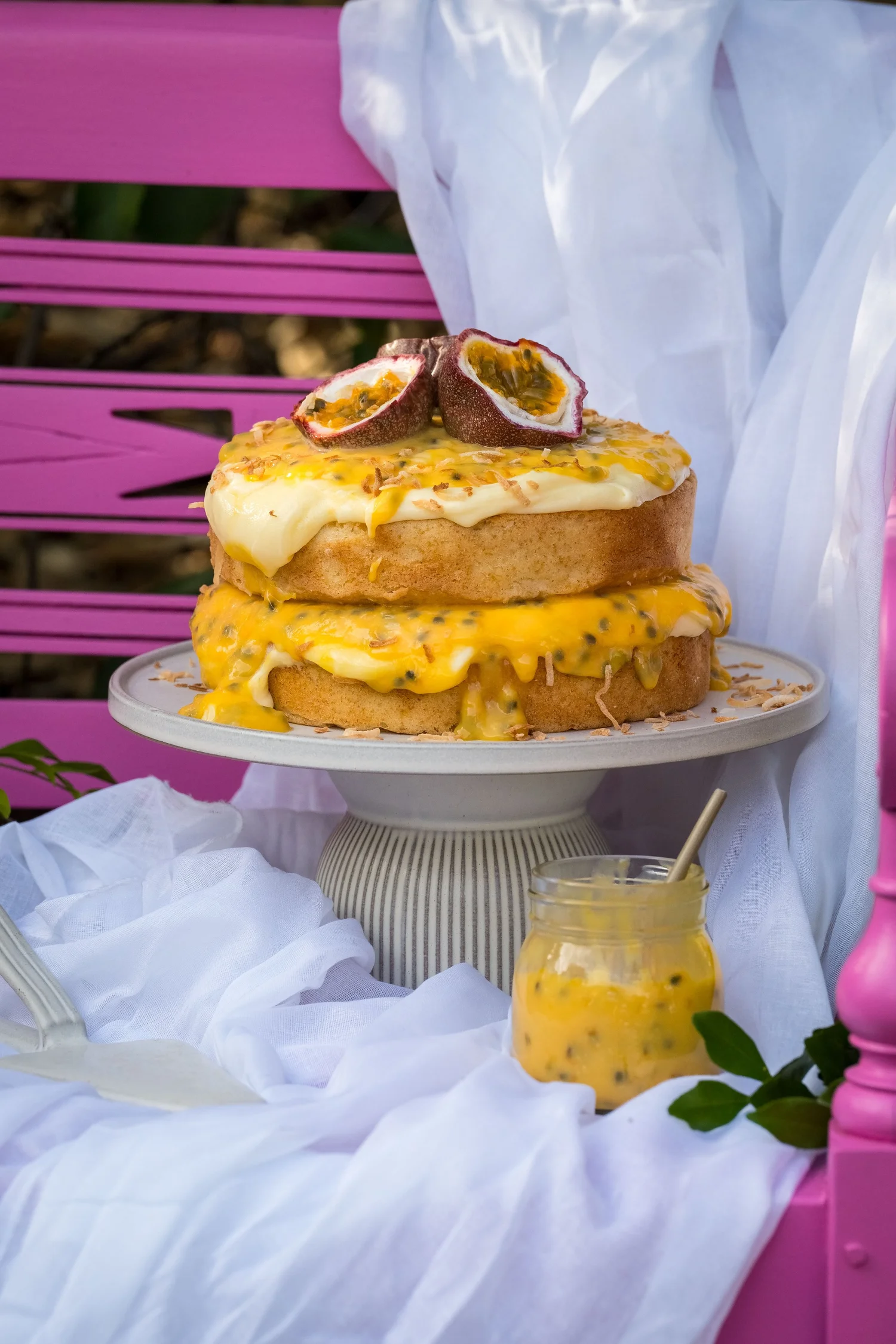 Delectable passionfruit curd — Cake with Amber