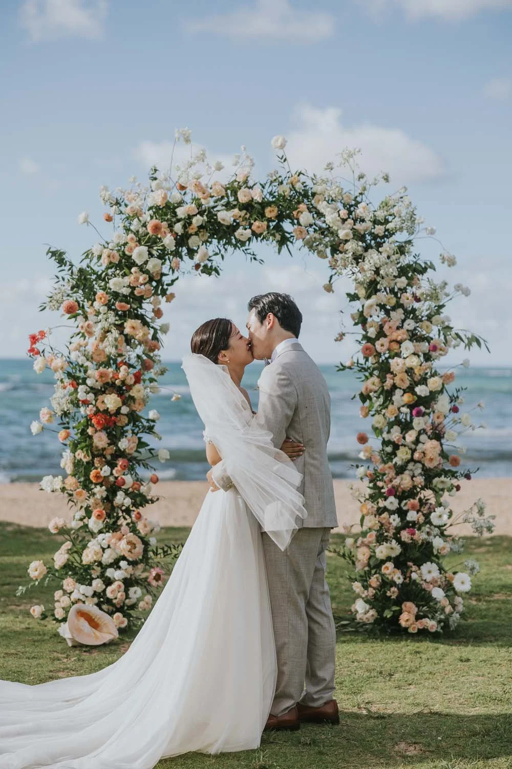 Hawaii wedding florist