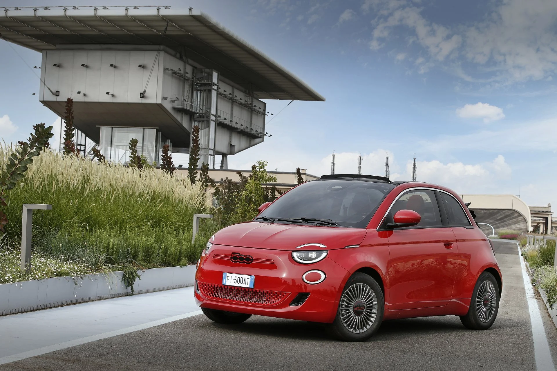FIAT Cuts Prices on 4 Hatchback Models: Up to £4,040 Off in 2026 | The ...