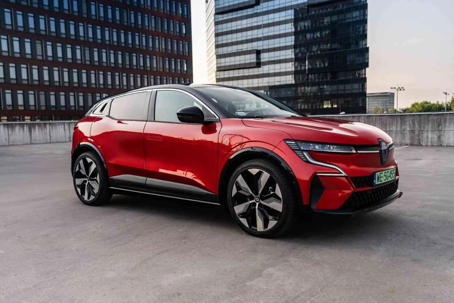 Salary Sacrifice an Electric Renault | The Electric Car Scheme