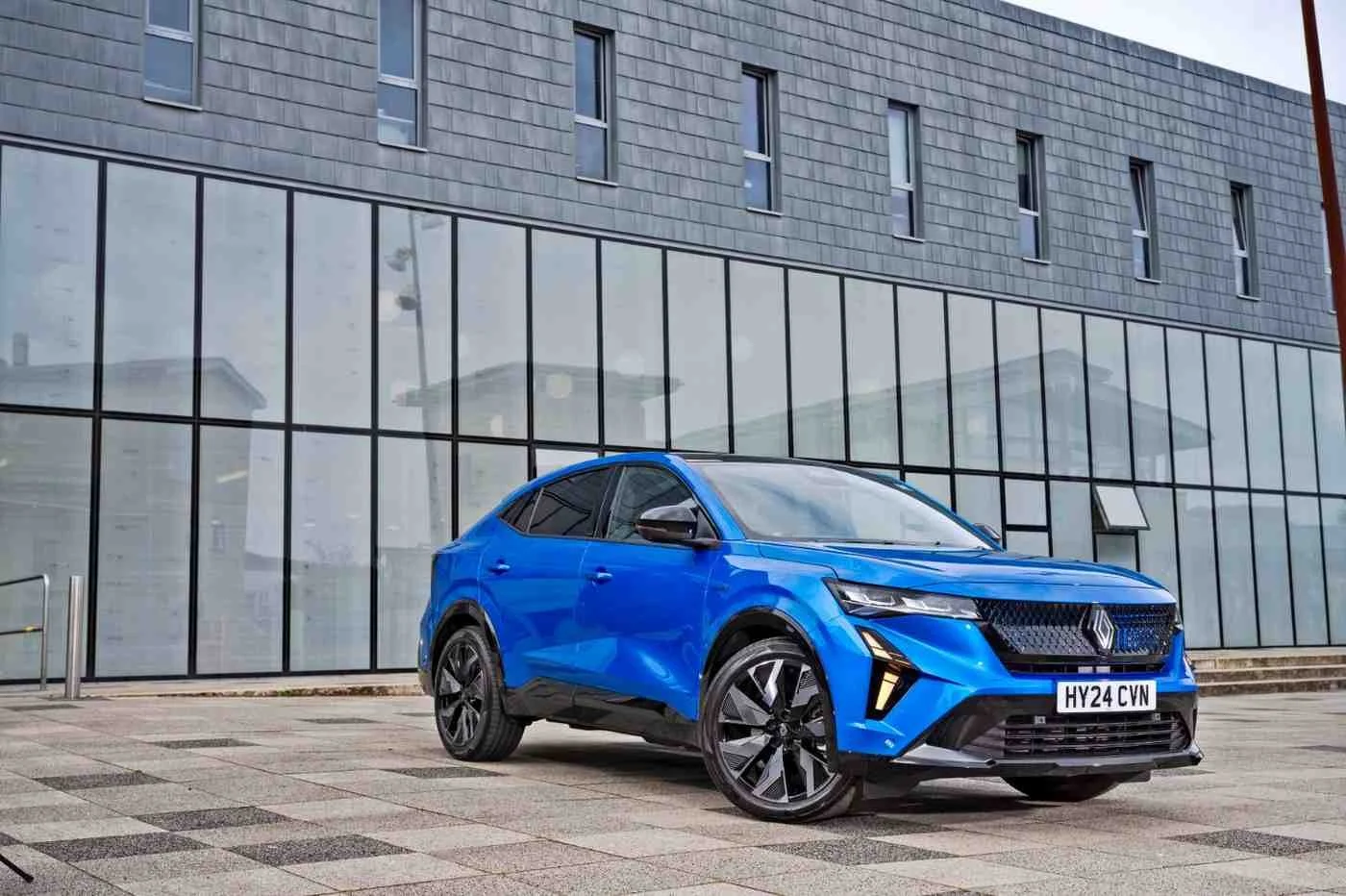 Renault Electric Cars 2026: Salary Sacrifice Savings & PHEV Options ...