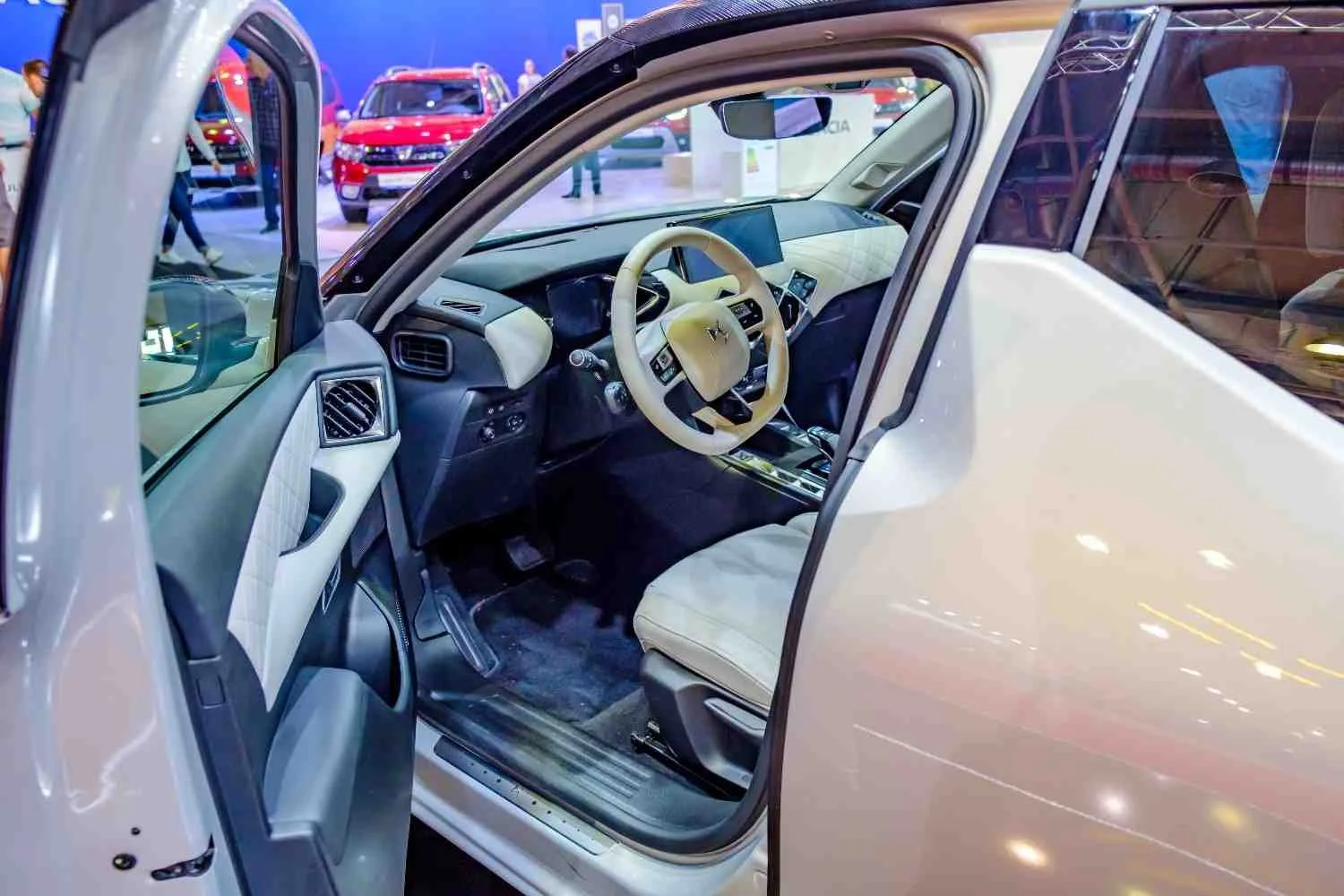 Salary Sacrifice the DS 3 E-Tense | The Electric Car Scheme