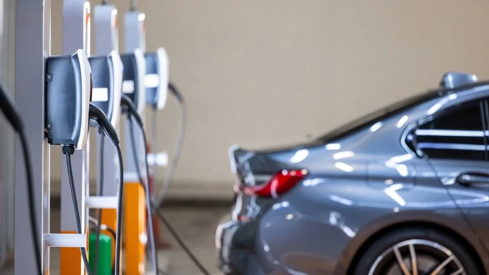 EV Chargepoint grant is now available for households with on-street ...