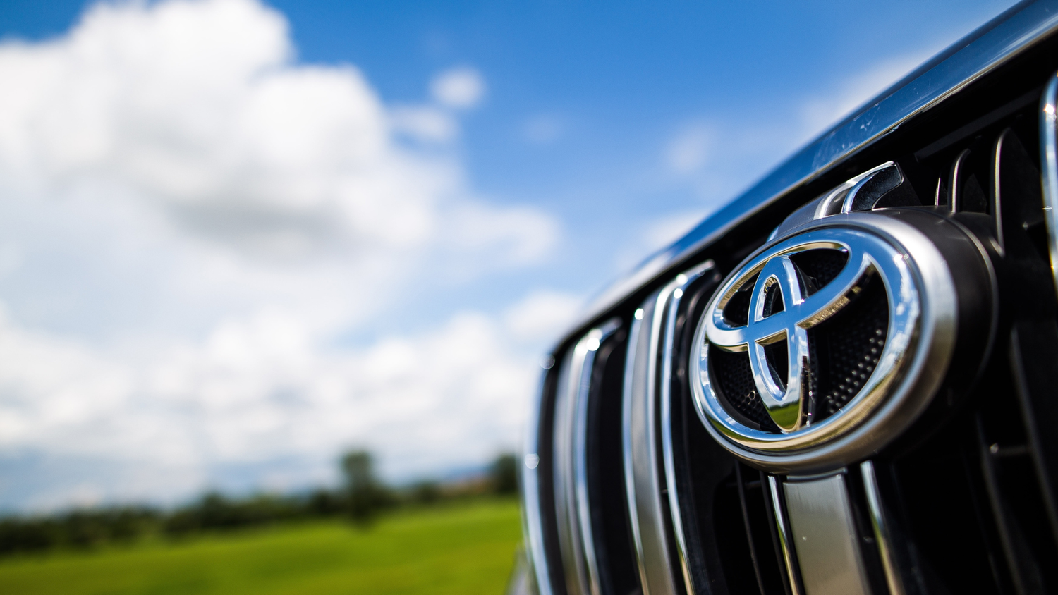 Toyota Electric & Hybrid Cars UK: bZ4X & Complete Toyota EV Range 2026 ...
