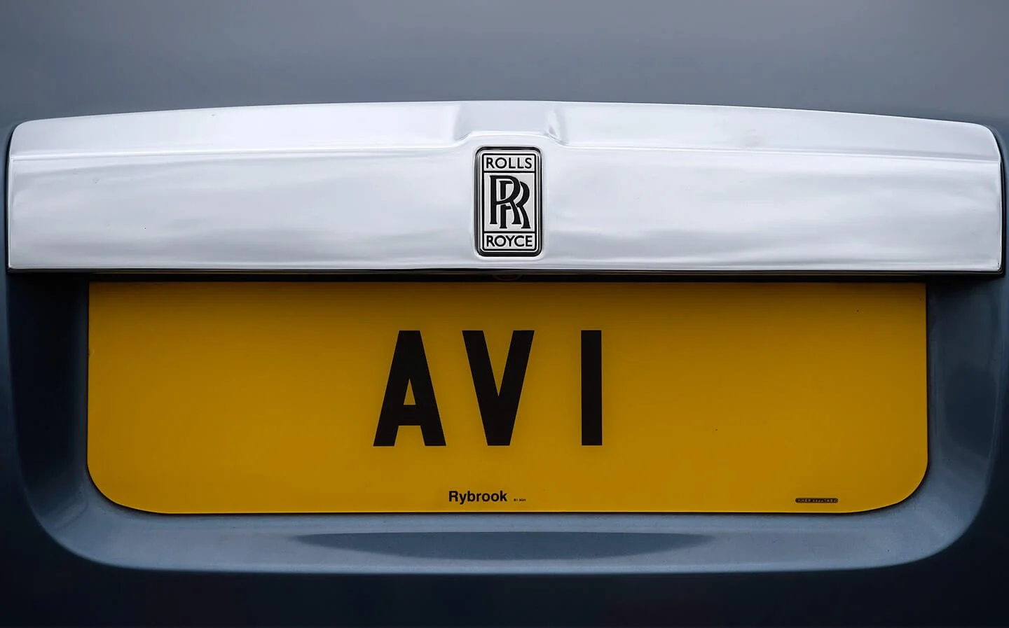 Everything you need to know about the 24 plate | The Electric Car Scheme