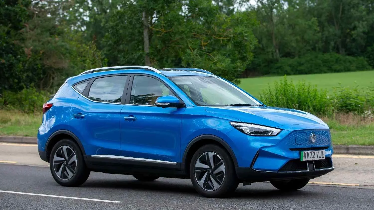 Should I Get A Hybrid Before An EV? | The Electric Car Scheme