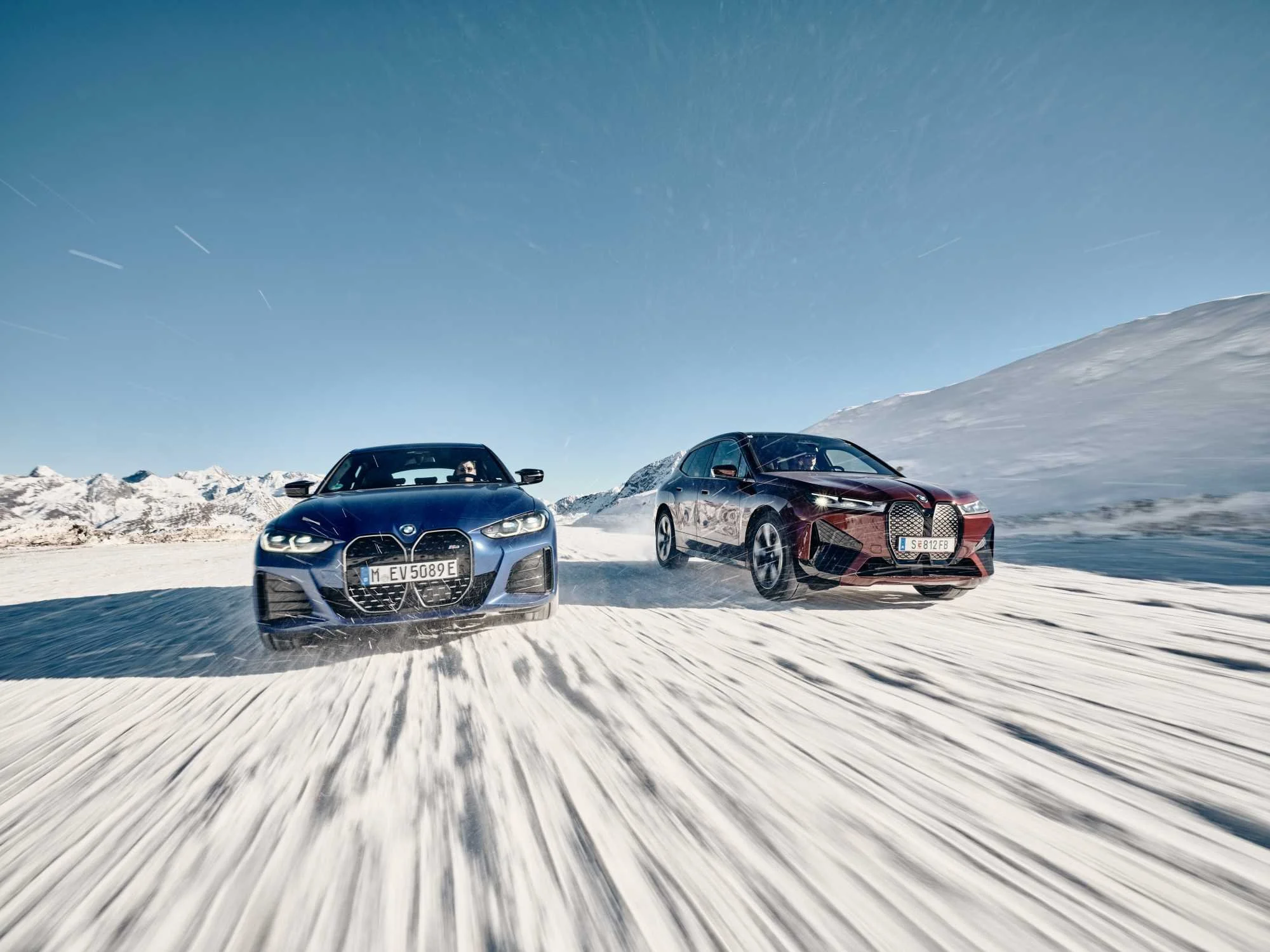 BMW i4 vs iX: Which Should You Choose? Complete Comparison 2026 | The ...