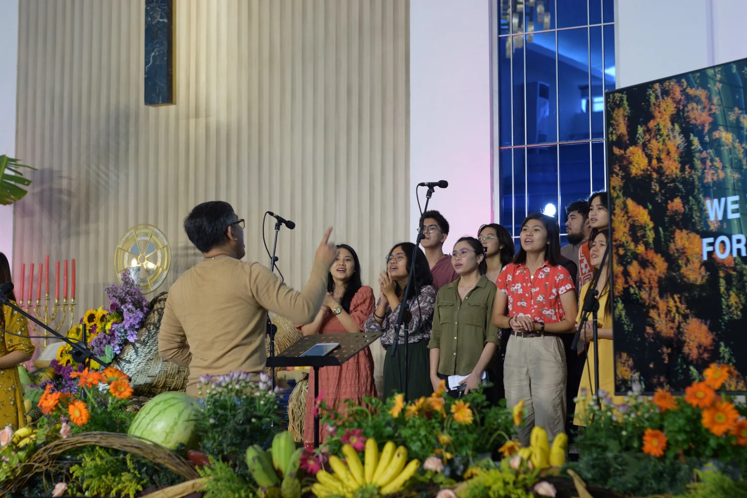 This Sunday's Worship Program, Sermon Notes, and Bulletin — Bradford Church