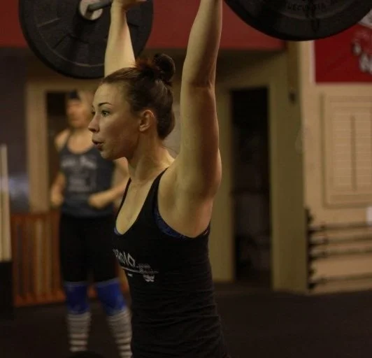 How to Fix Lower Back Pain From Overhead Press — Dr. Beth Ansley ...