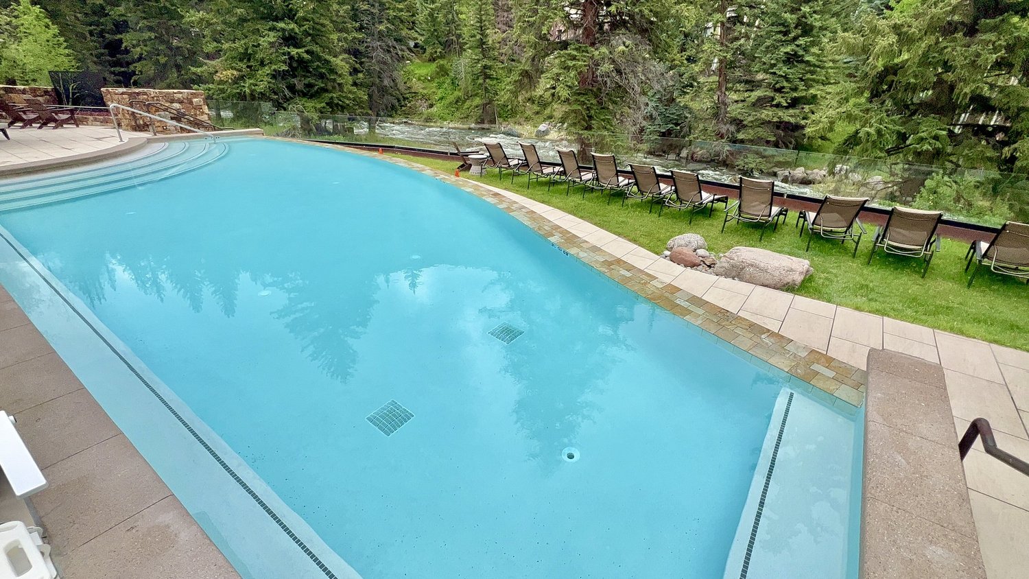 Grand Hyatt Vail - Colorado Resort and Spa Review by UntoldMiles