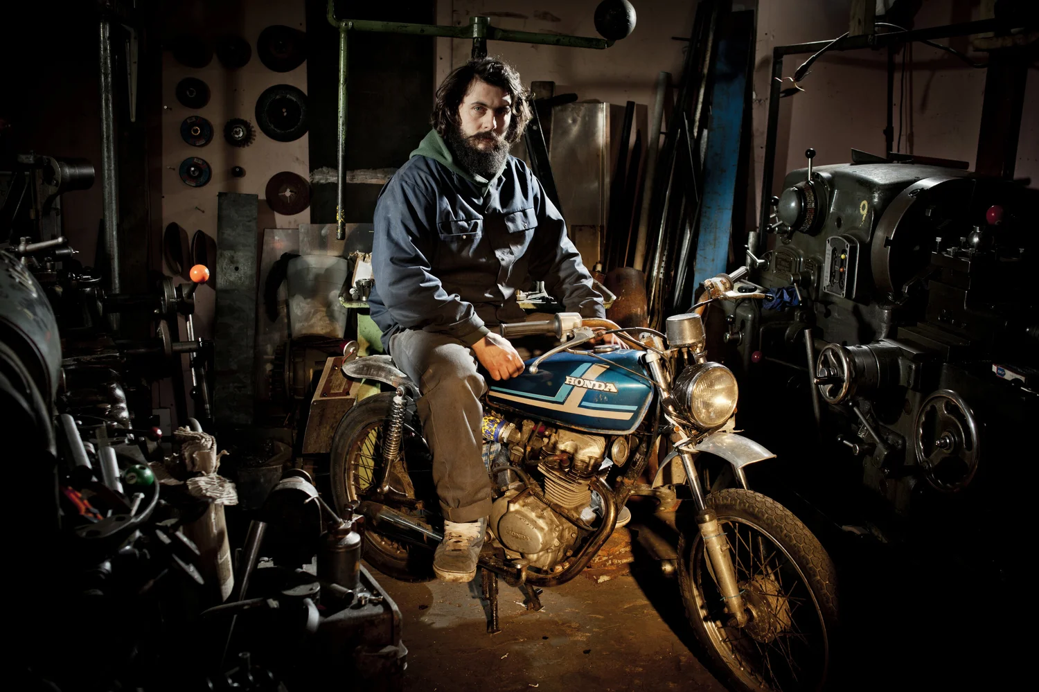 General 5 — Sam Christmas Productions