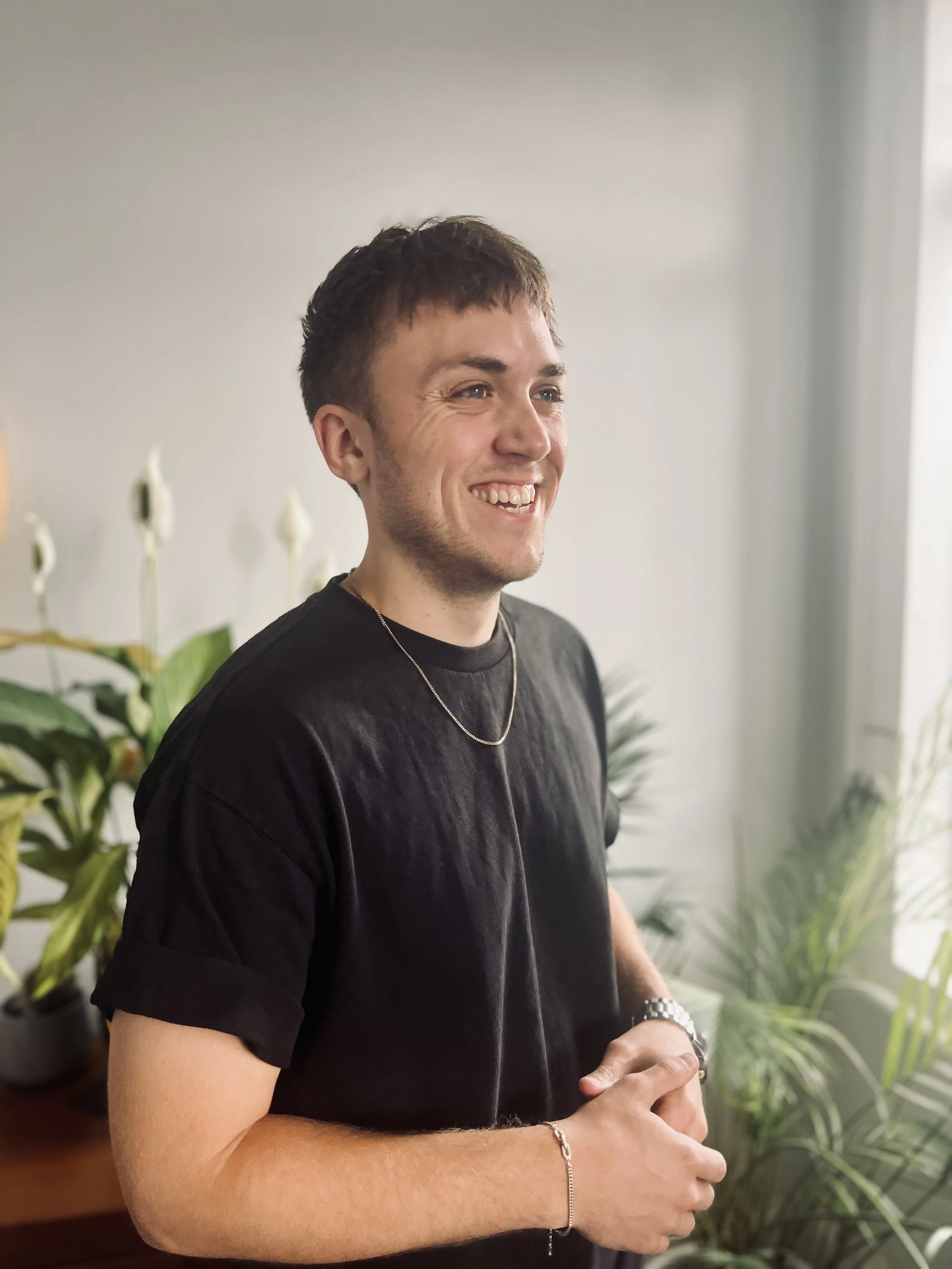 Contact — Rory Nichols