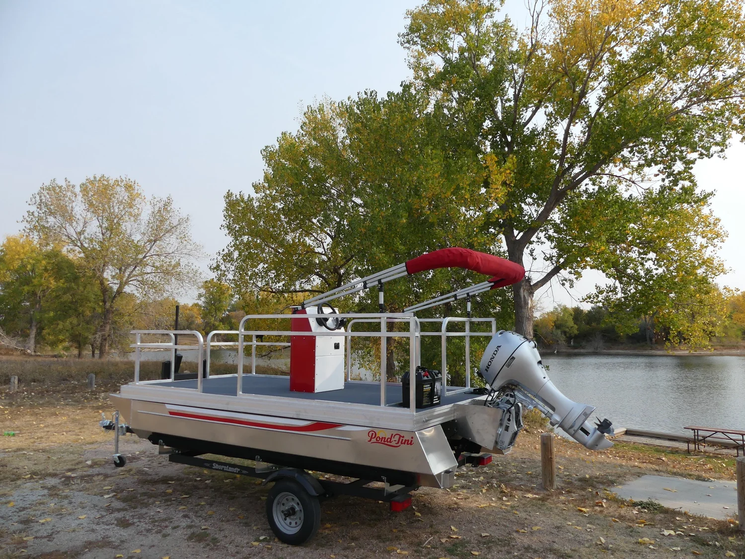 Pond-Tini 12 Series — Pond-Tini Pontoon Boats