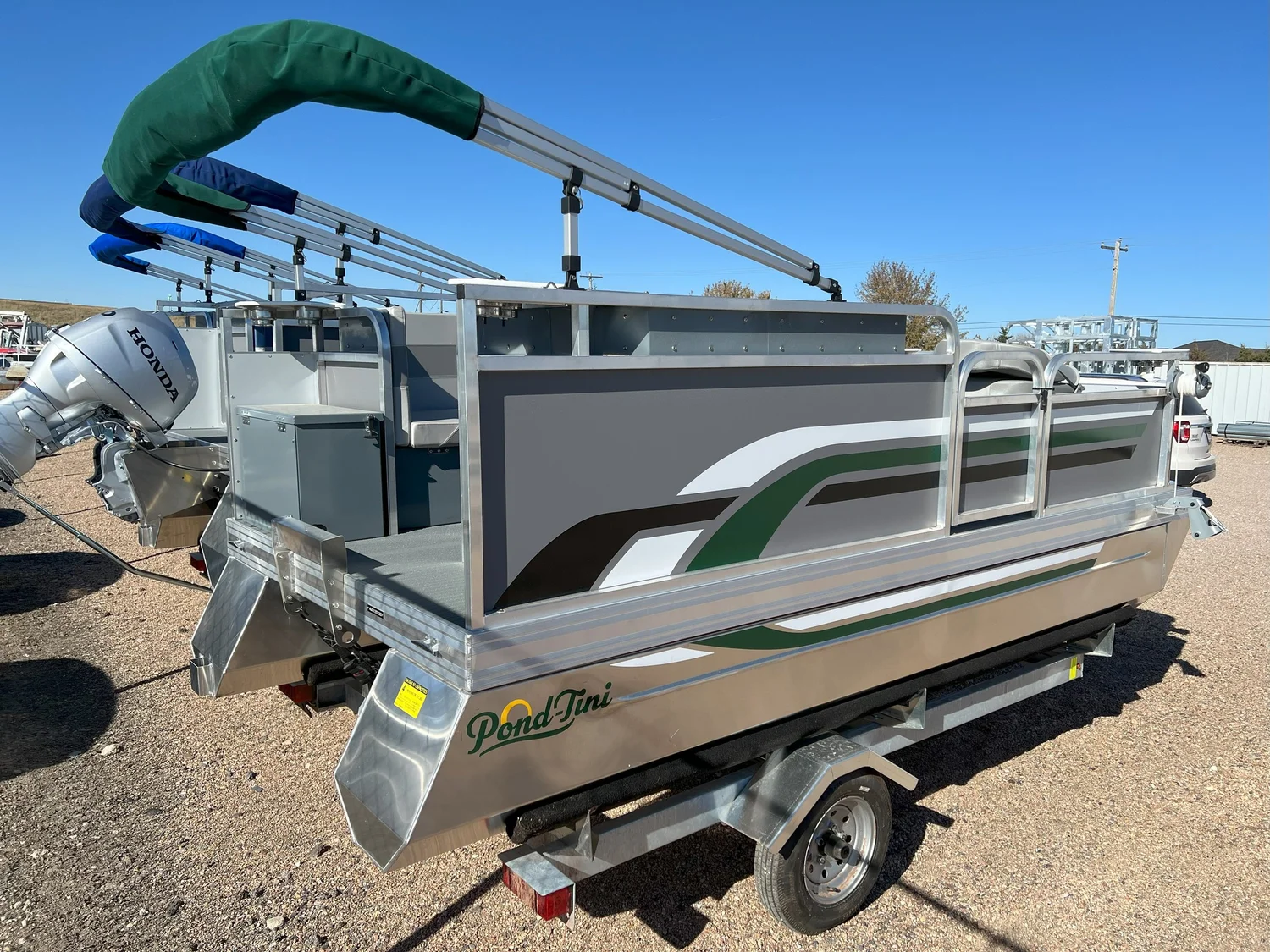 Pond-Tini 12 Series — Pond-Tini Pontoon Boats