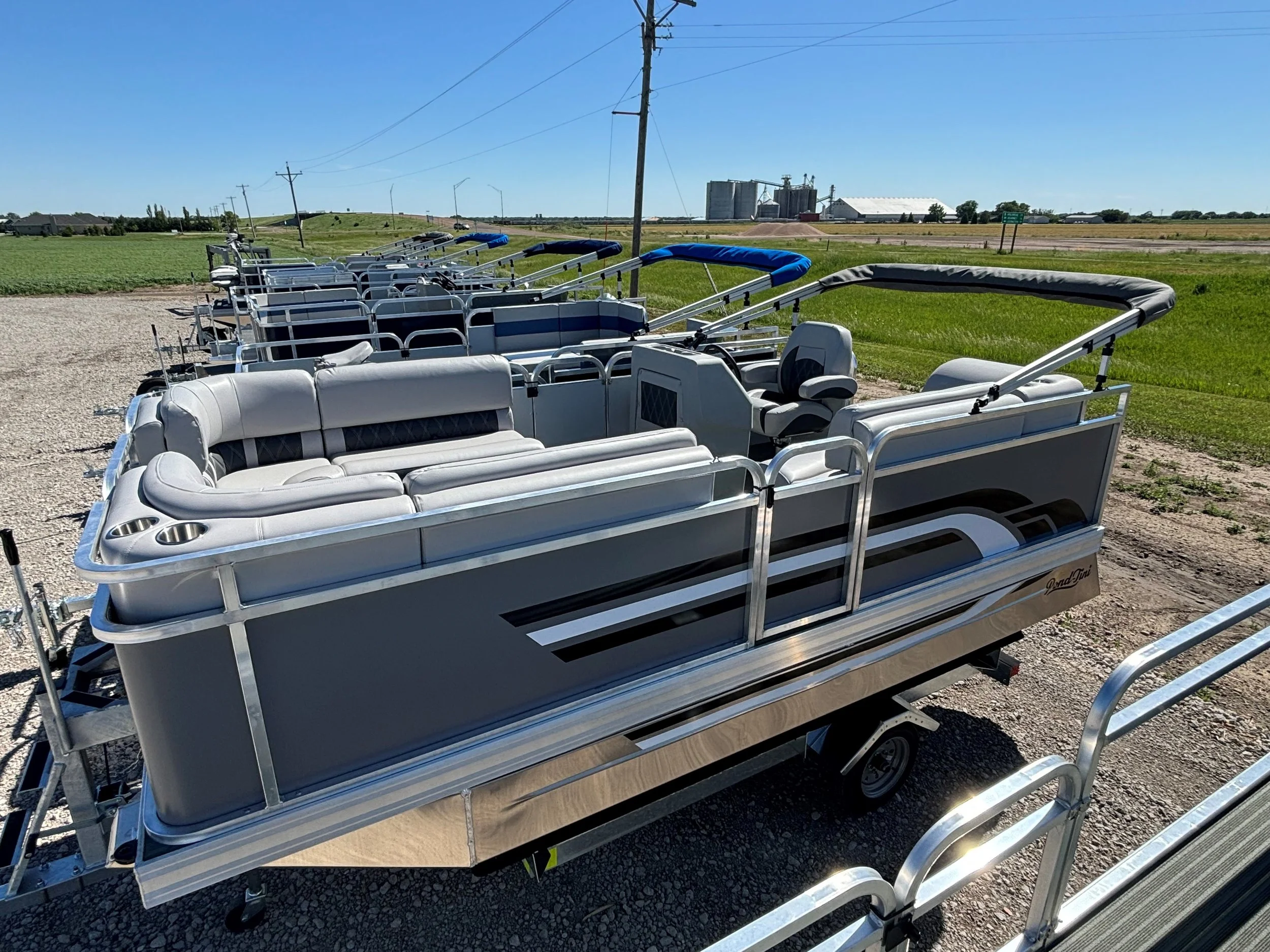 Pond-Tini 14 Series — Pond-Tini Pontoon Boats